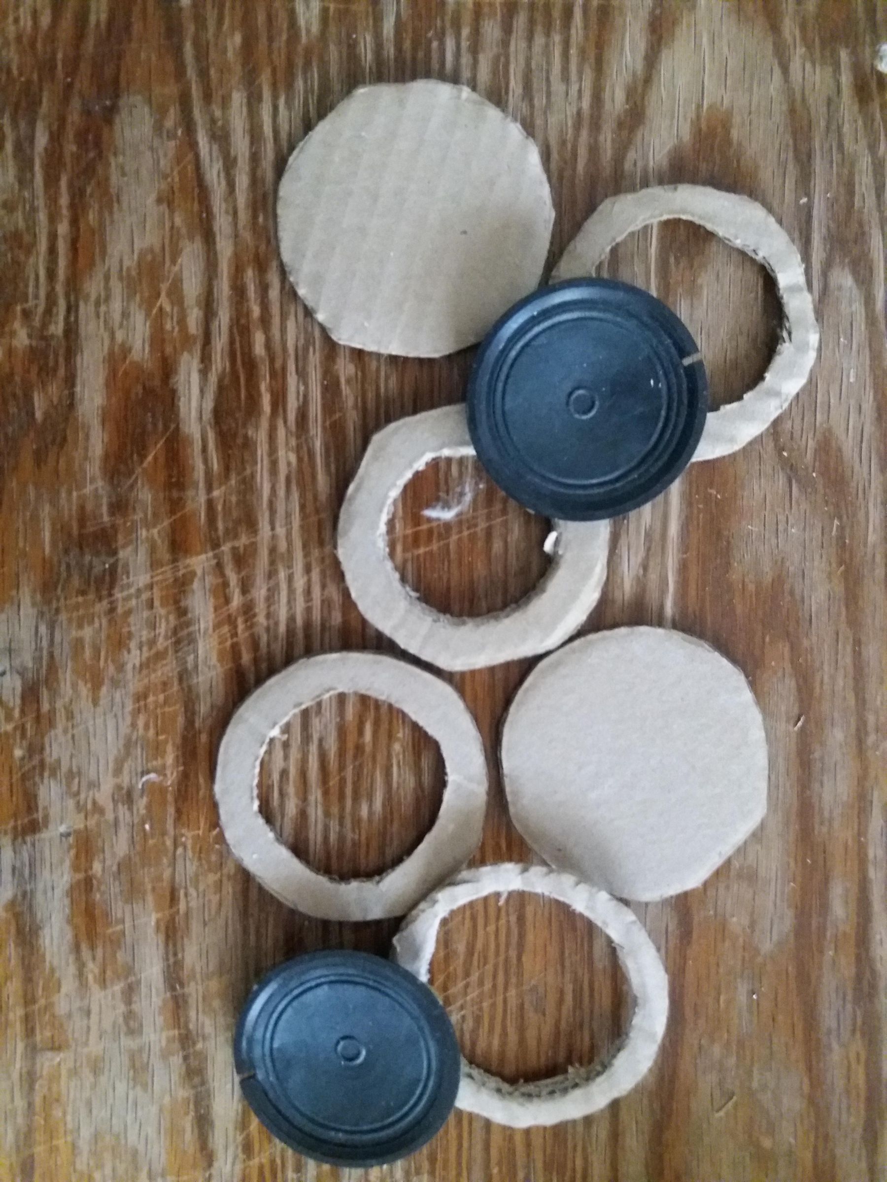 DIY Cardboard Headphones : 9 Steps - Instructables