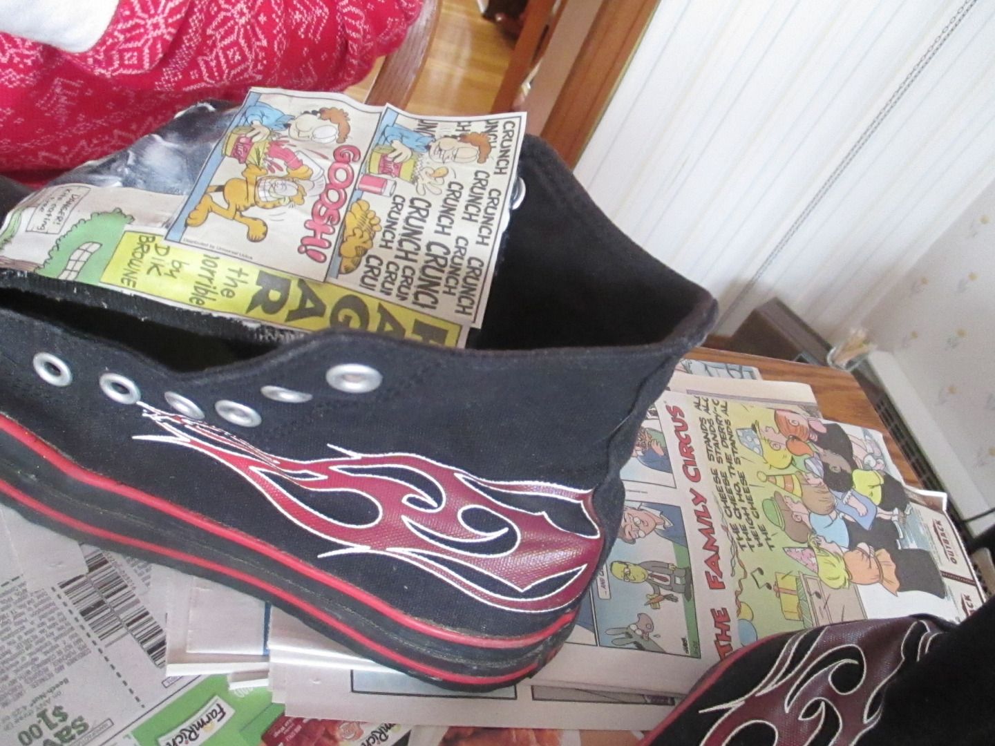 Comics Shoes: Hightops & Platform Clogs : 6 Steps (with Pictures ...