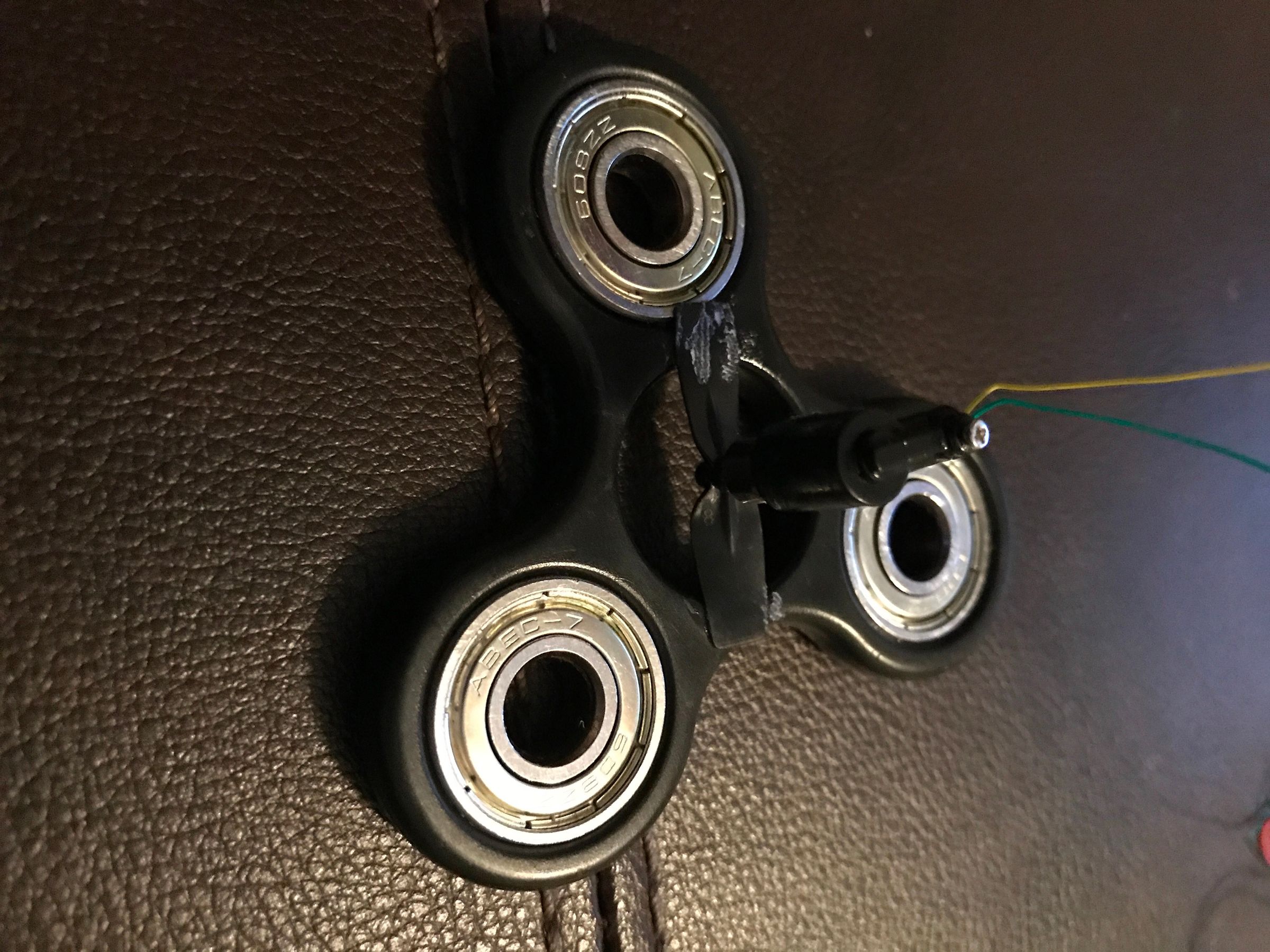 Motorized Fidget Spinner Gift : 4 Steps (with Pictures) - Instructables