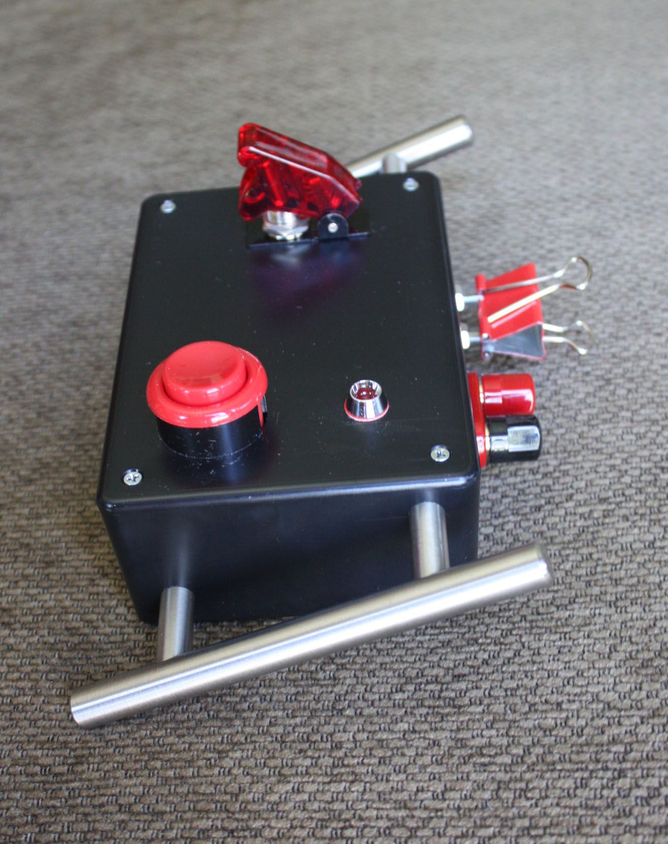 Model Rocket Launch Controller (aka BDC) - Instructables