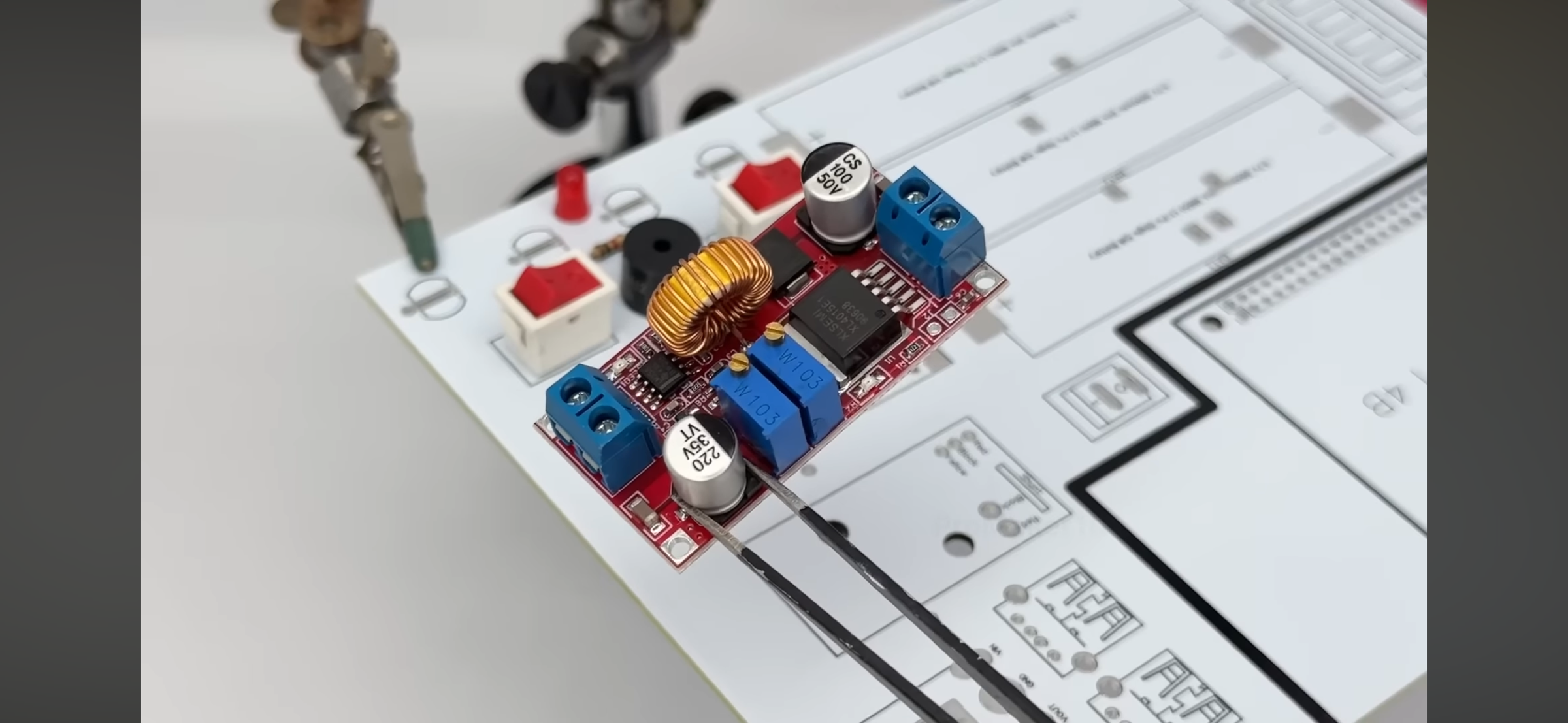 Portable DIY Electronics Workstation : 19 Steps (with Pictures ...