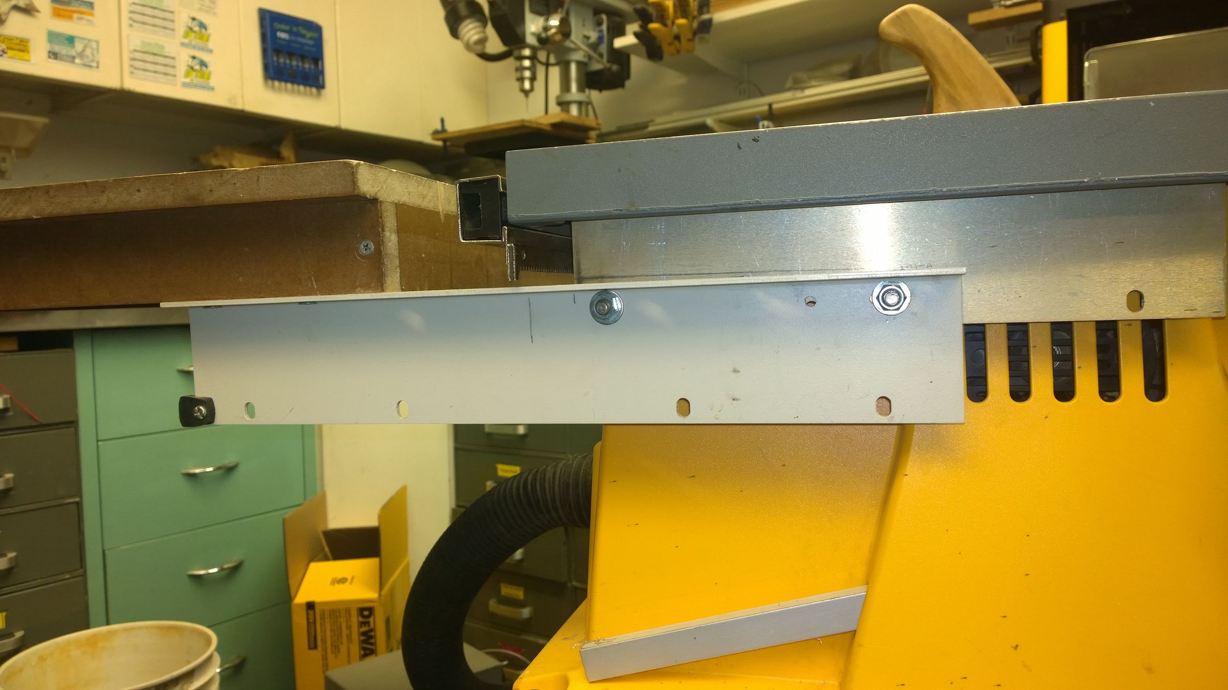 DeWalt Table Saw Enhancements : 4 Steps (with Pictures) - Instructables