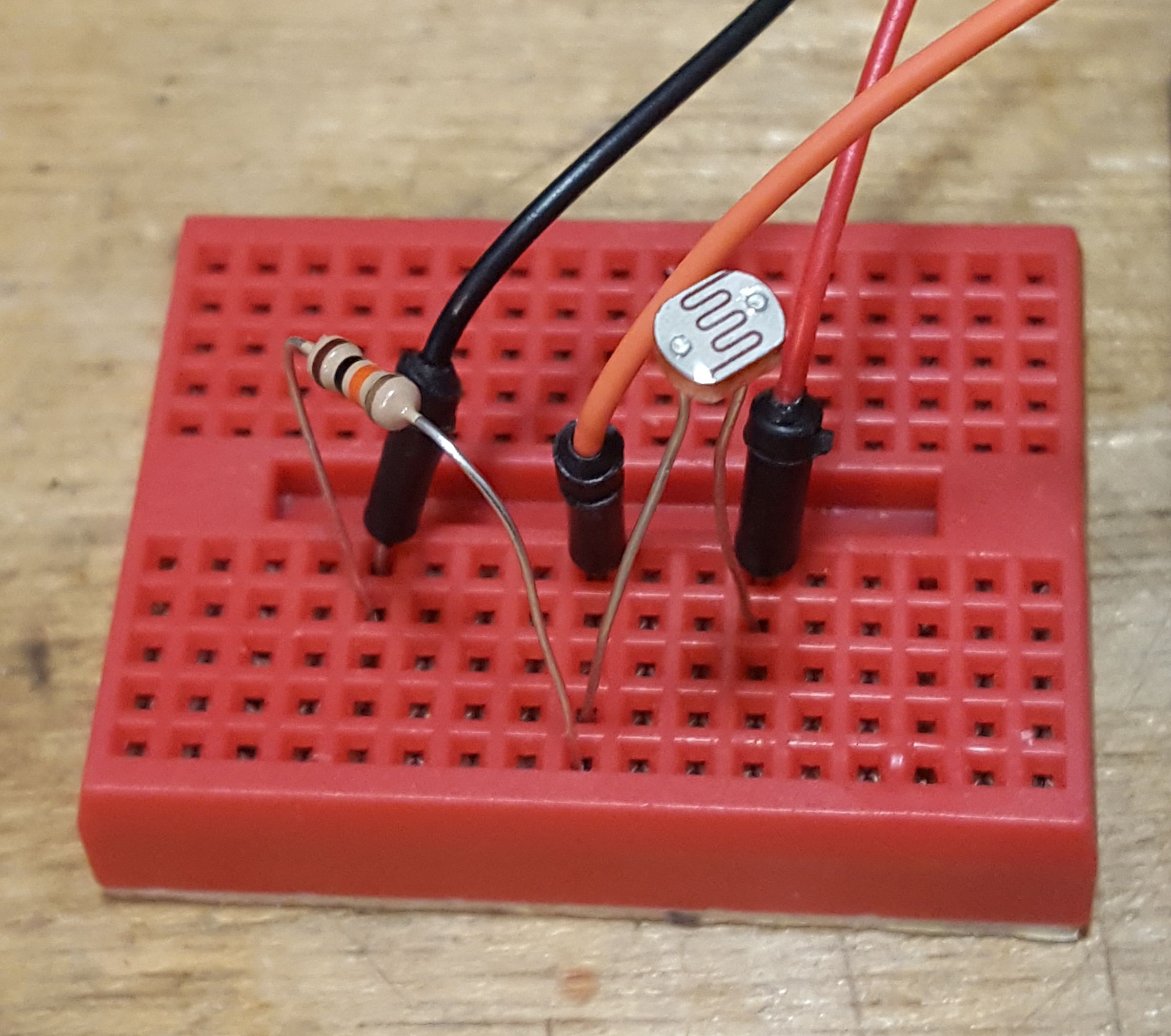 Photosensitive (LDR) & Relay Shield With Visuino : 7 Steps (with ...