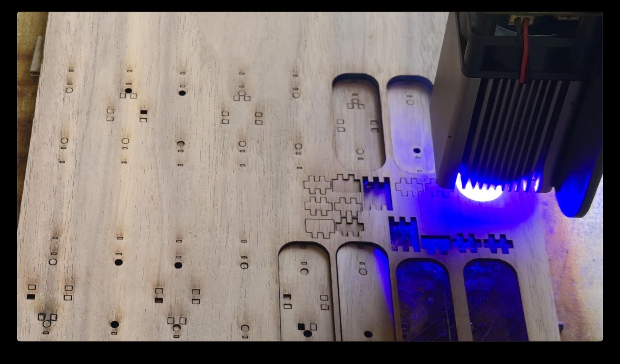 Wooden Reactor Simulator: Nightlight, Desk Lamp, Sound Simulation and ...