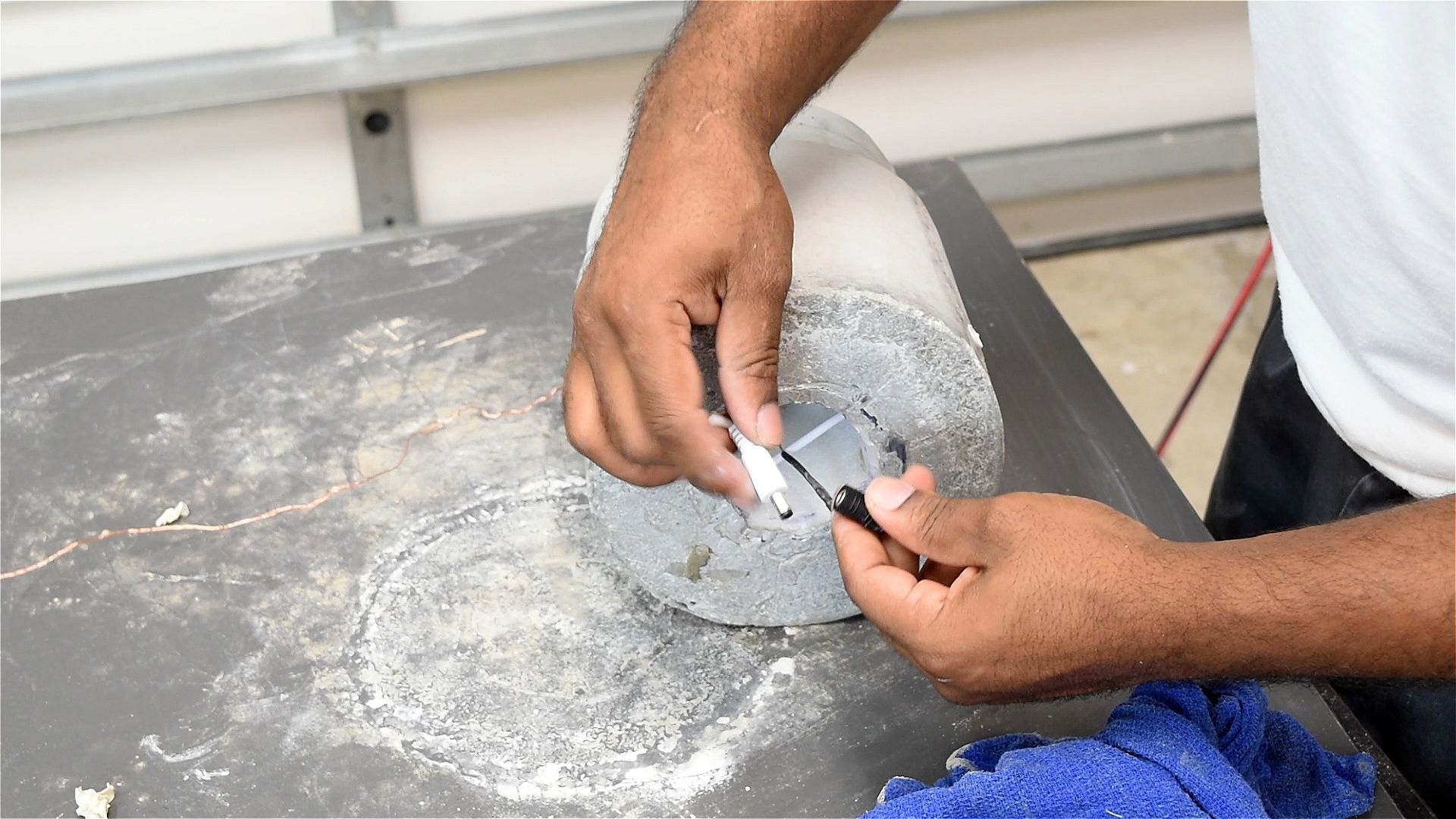 DIY Indoor Outdoor Concrete Lamp 2 : 7 Steps (with Pictures ...