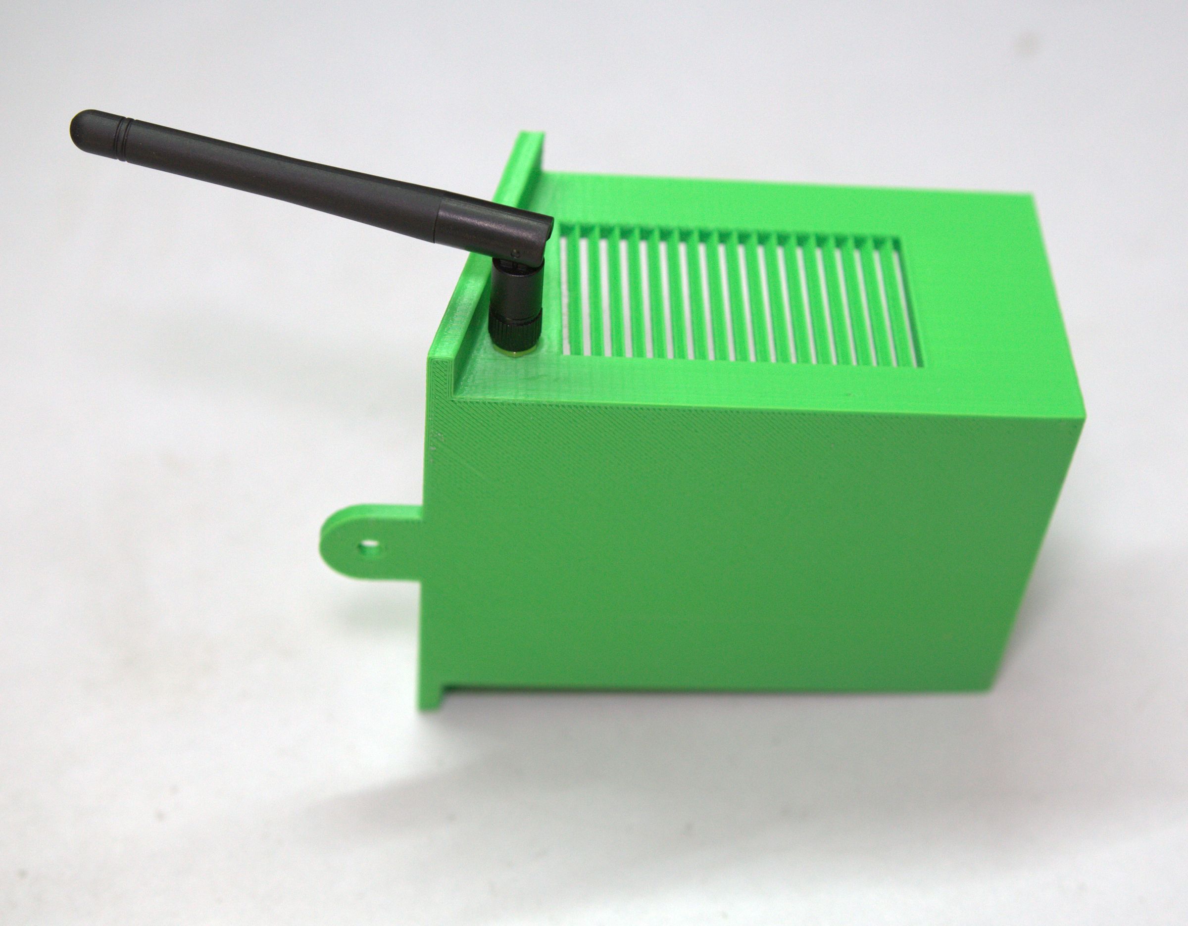 Solar Powered WiFi Weather Station V1.0 : 19 Steps (with Pictures ...