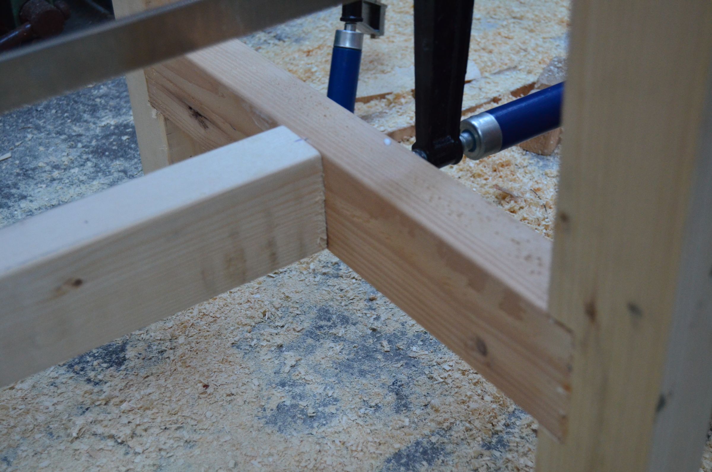 Workbench / Shoptable From Offcut CLS Timber Wood. - Instructables