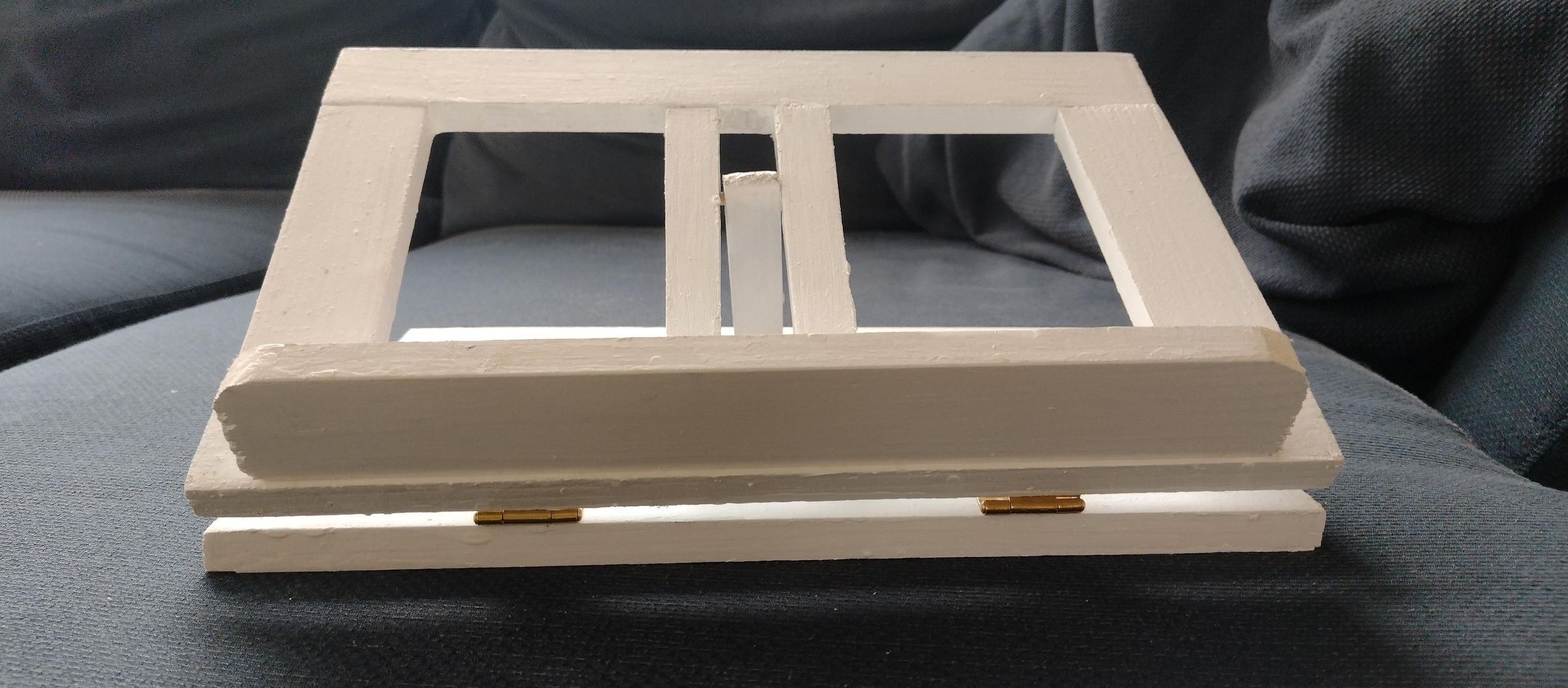 Wooden Book/laptop Stand With Multiple Positions : 8 Steps - Instructables