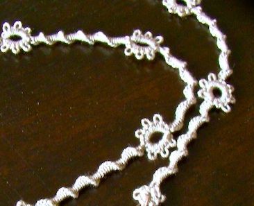 Needle Tatting Split Rings & Josephine Chains (with Pictures ...