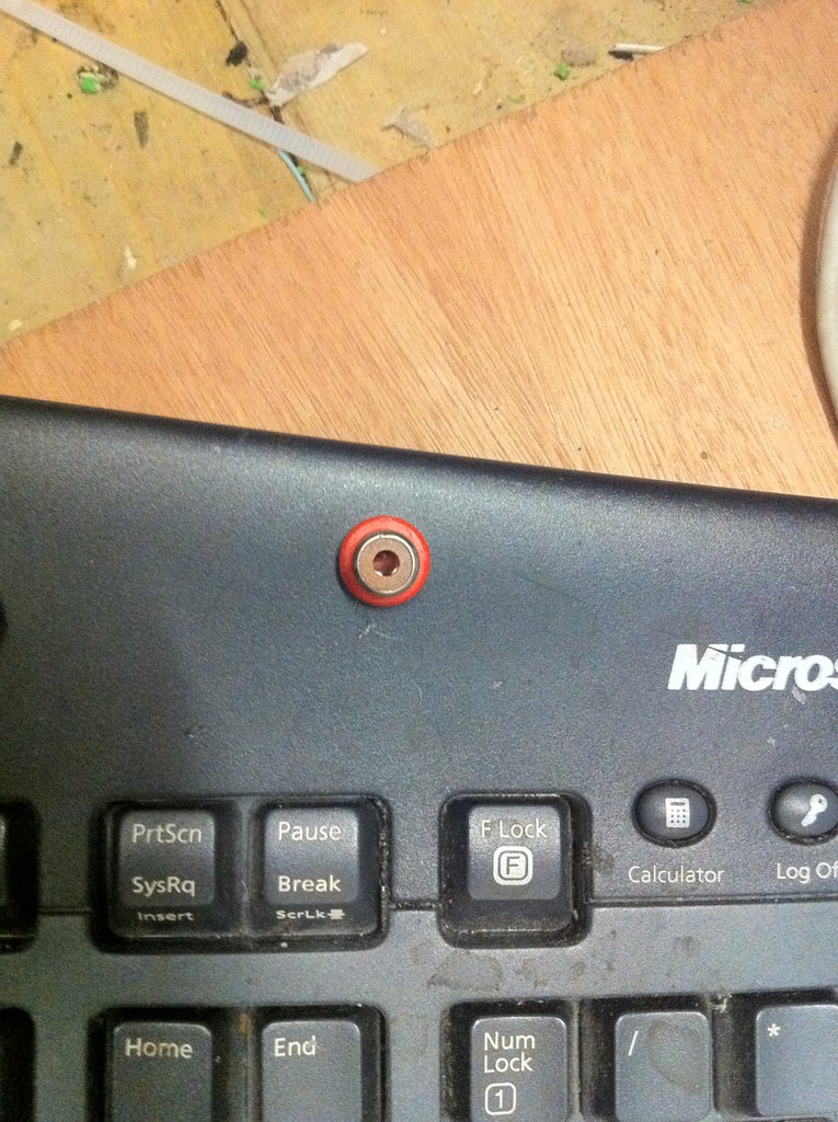 Super Capacitor Keyboard Mod 9 Steps Instructables