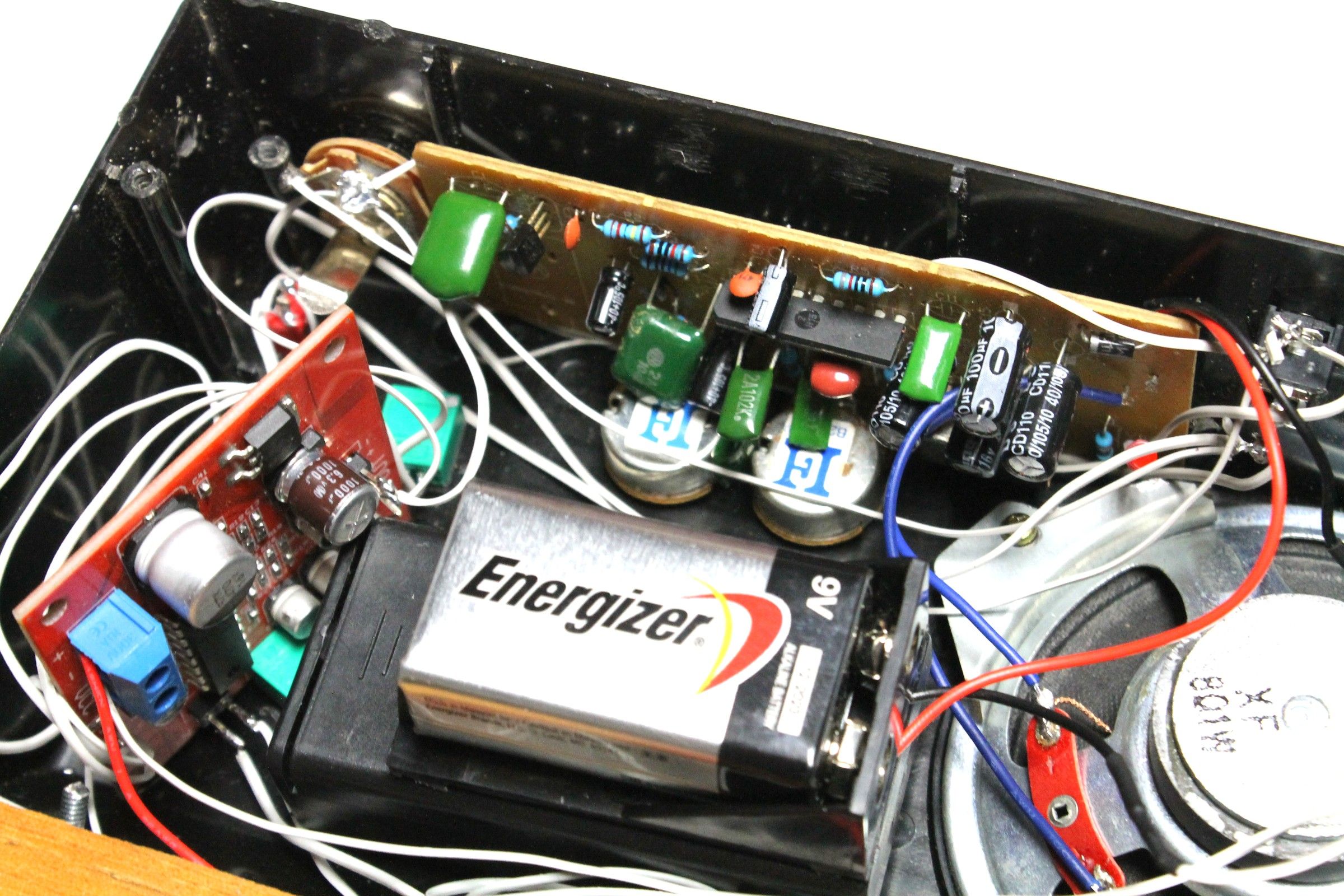 Dub Siren Synth - 555 Timers : 14 Steps (with Pictures) - Instructables