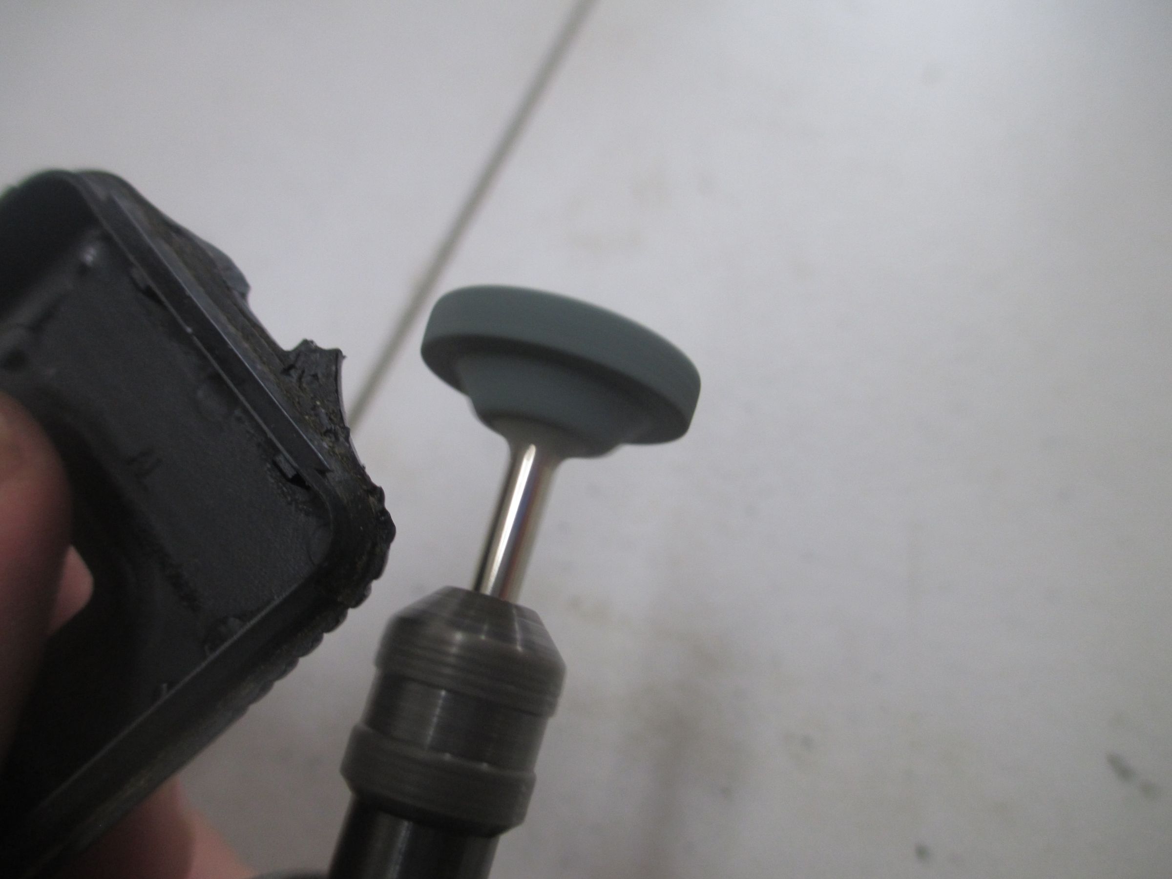 How to Fix Key FOB Keyless Entry for Ford : 15 Steps (with Pictures ...