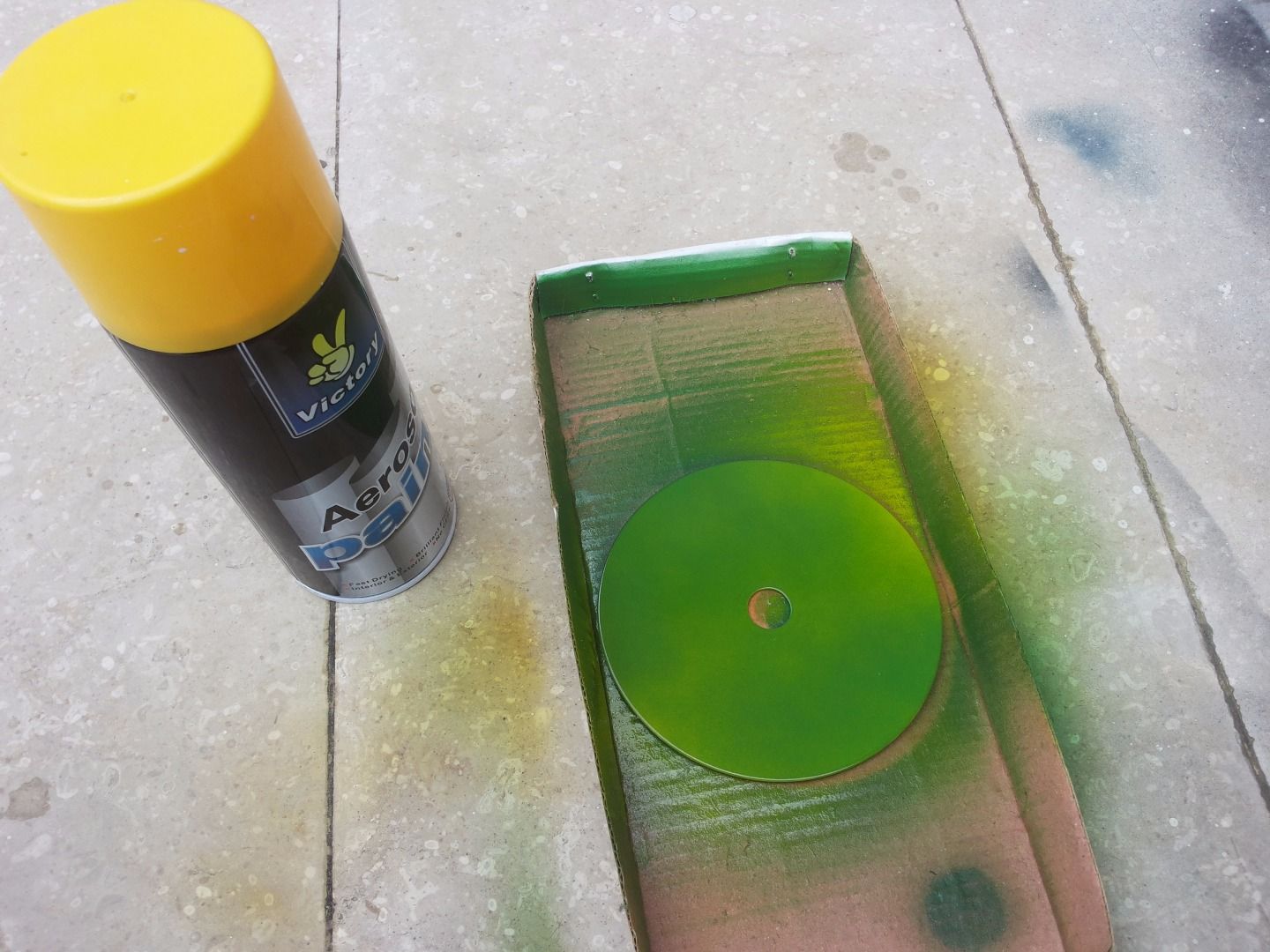 Make Circular Cd Invitations : 11 Steps - Instructables