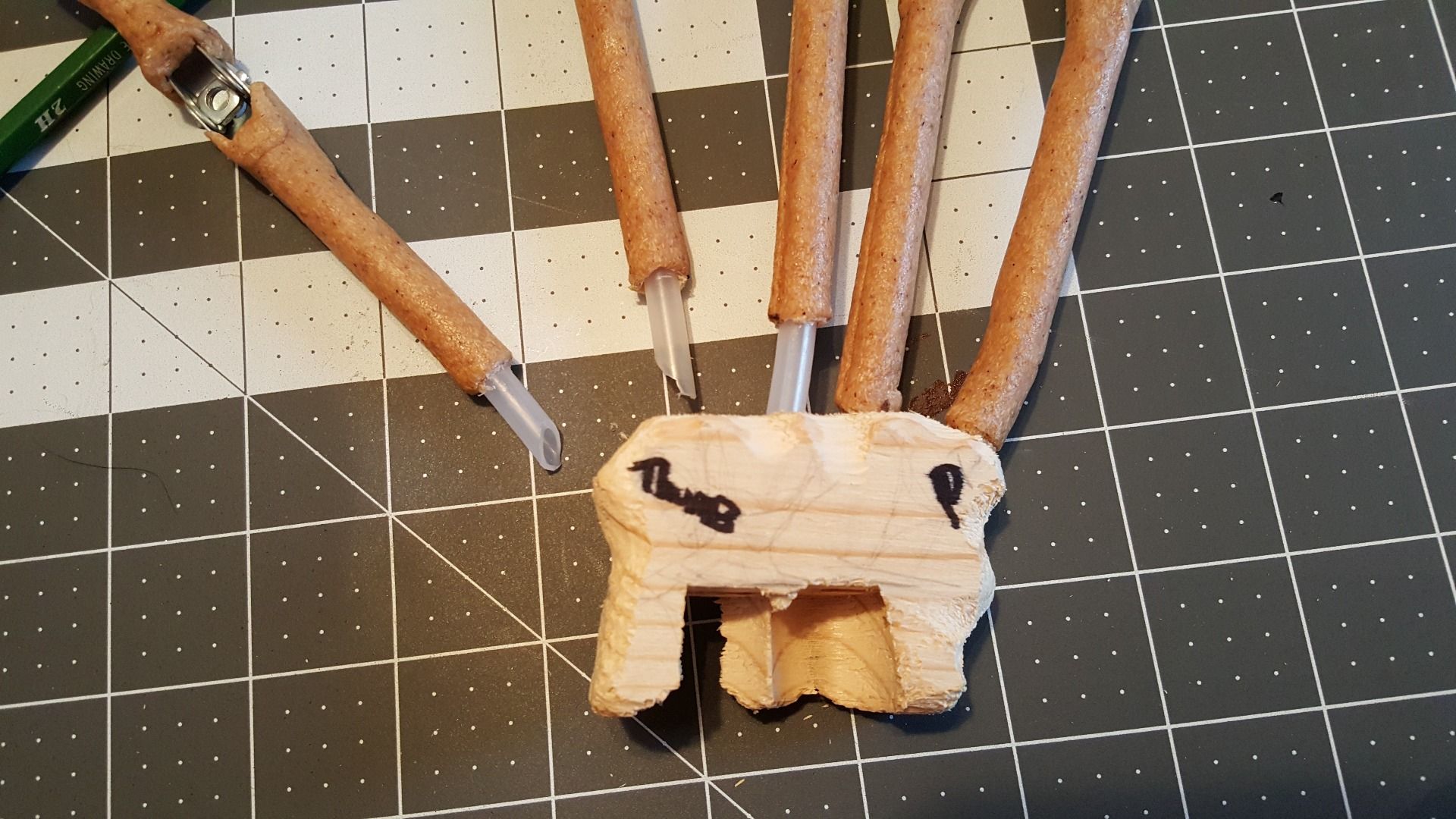 Articulated Skeleton Hand : 7 Steps (with Pictures) - Instructables