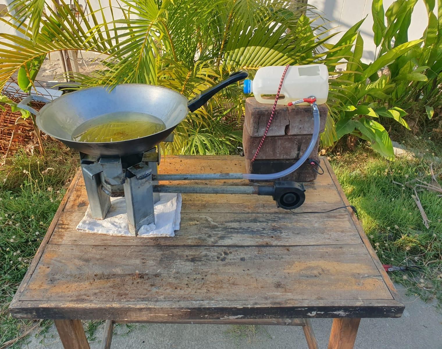 Recycled Used Vegetable Oil Cooker to Cook With Free Energy : 15 Steps ...