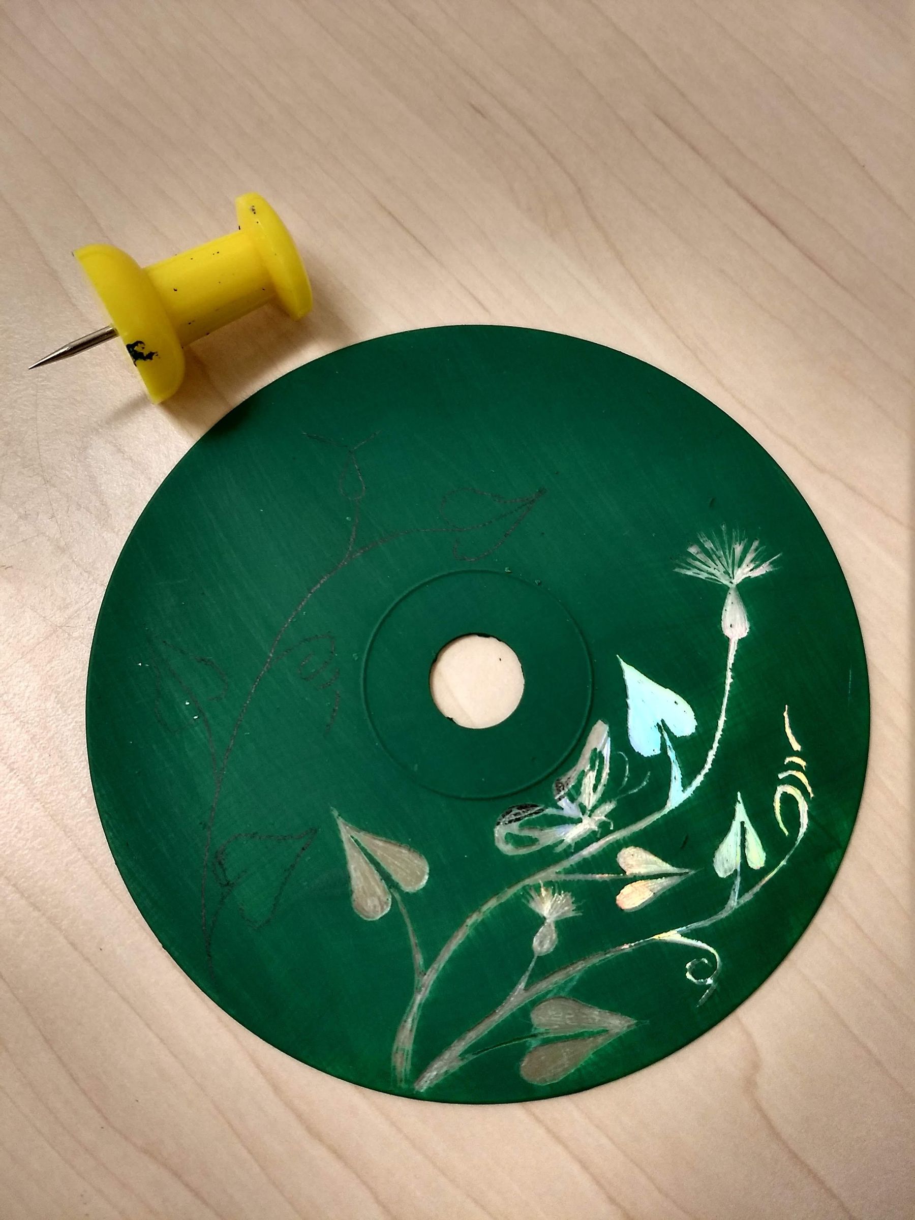 Simple CD Scratch Art : 3 Steps - Instructables