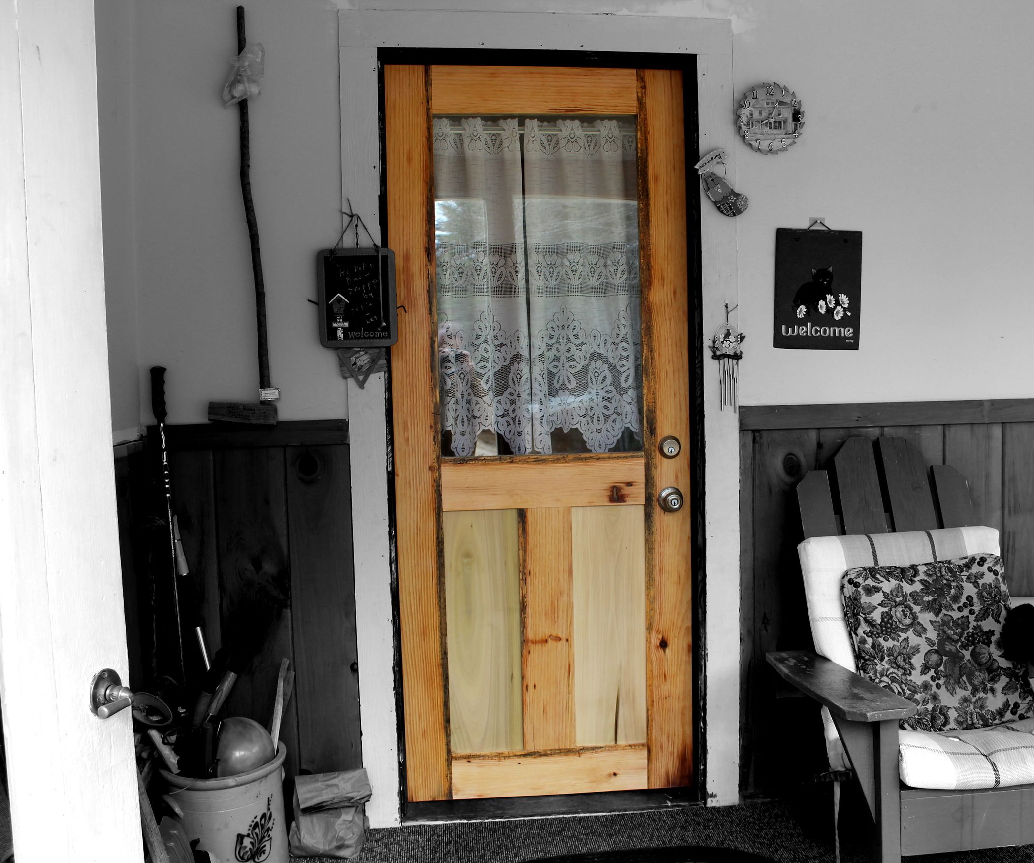 Building a Reclaimed Wood Door From Scratch (Mission Style) : 8 Steps ...