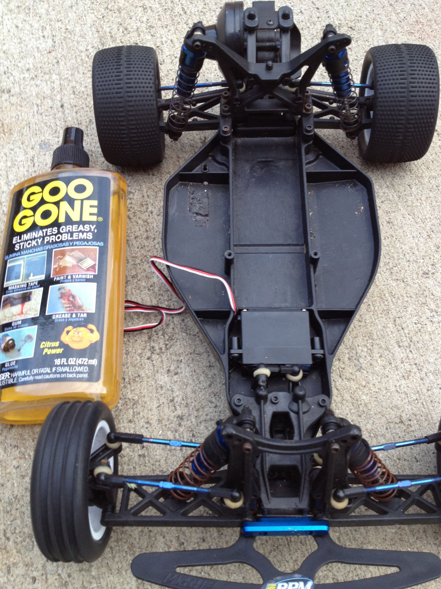How to Clean a RC Car and Remove RC Tape : 6 Steps - Instructables