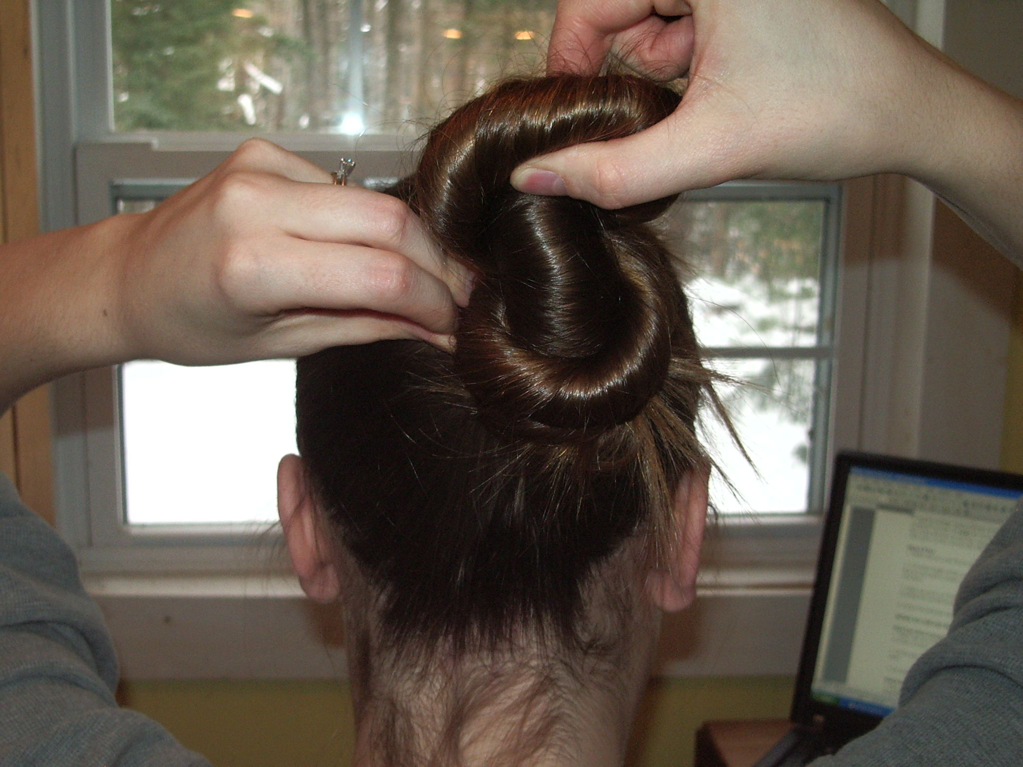 Hairstyles for Hair Sticks : 9 Steps (with Pictures) - Instructables