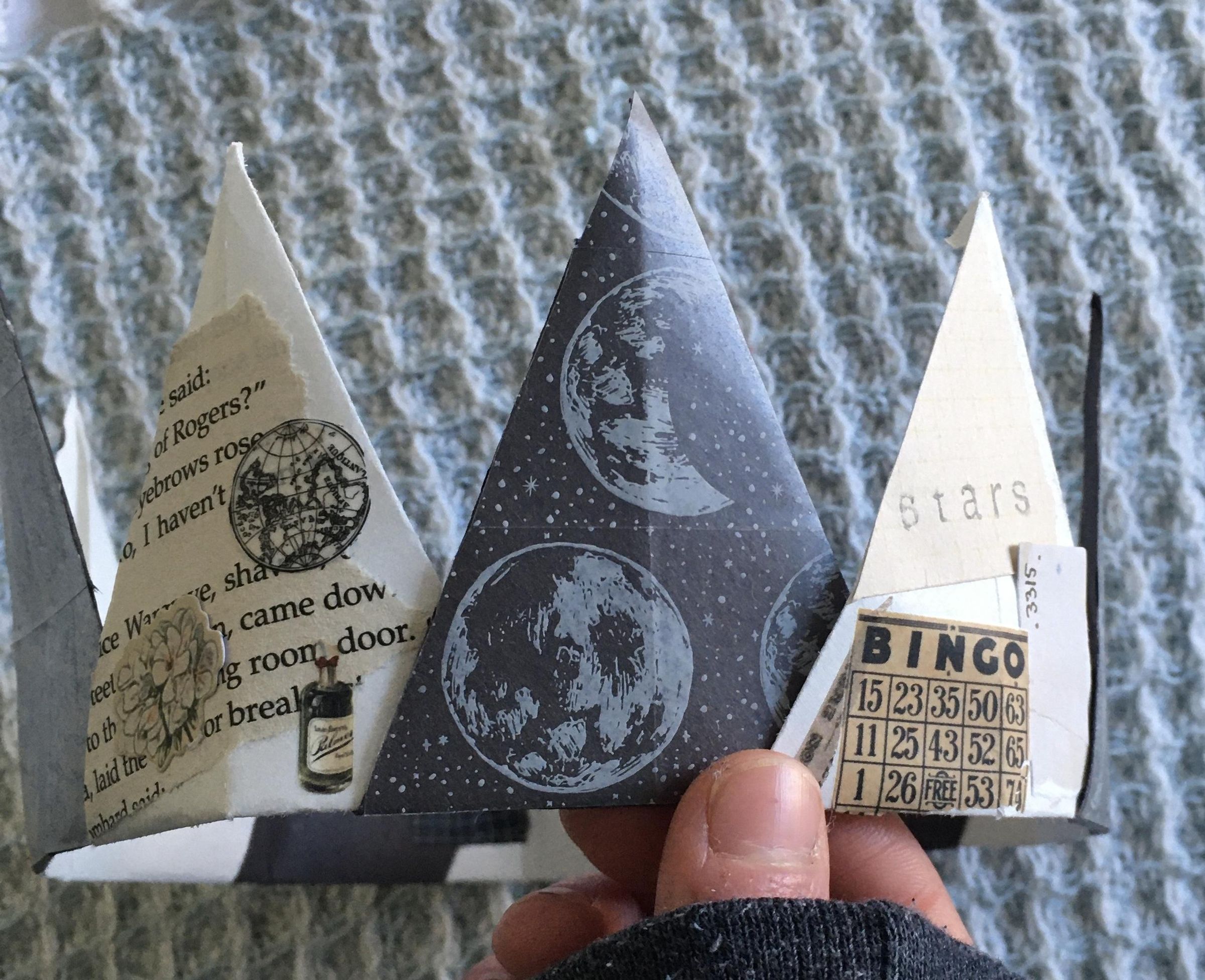 How to Make a Paper Crown : 11 Steps (with Pictures) - Instructables