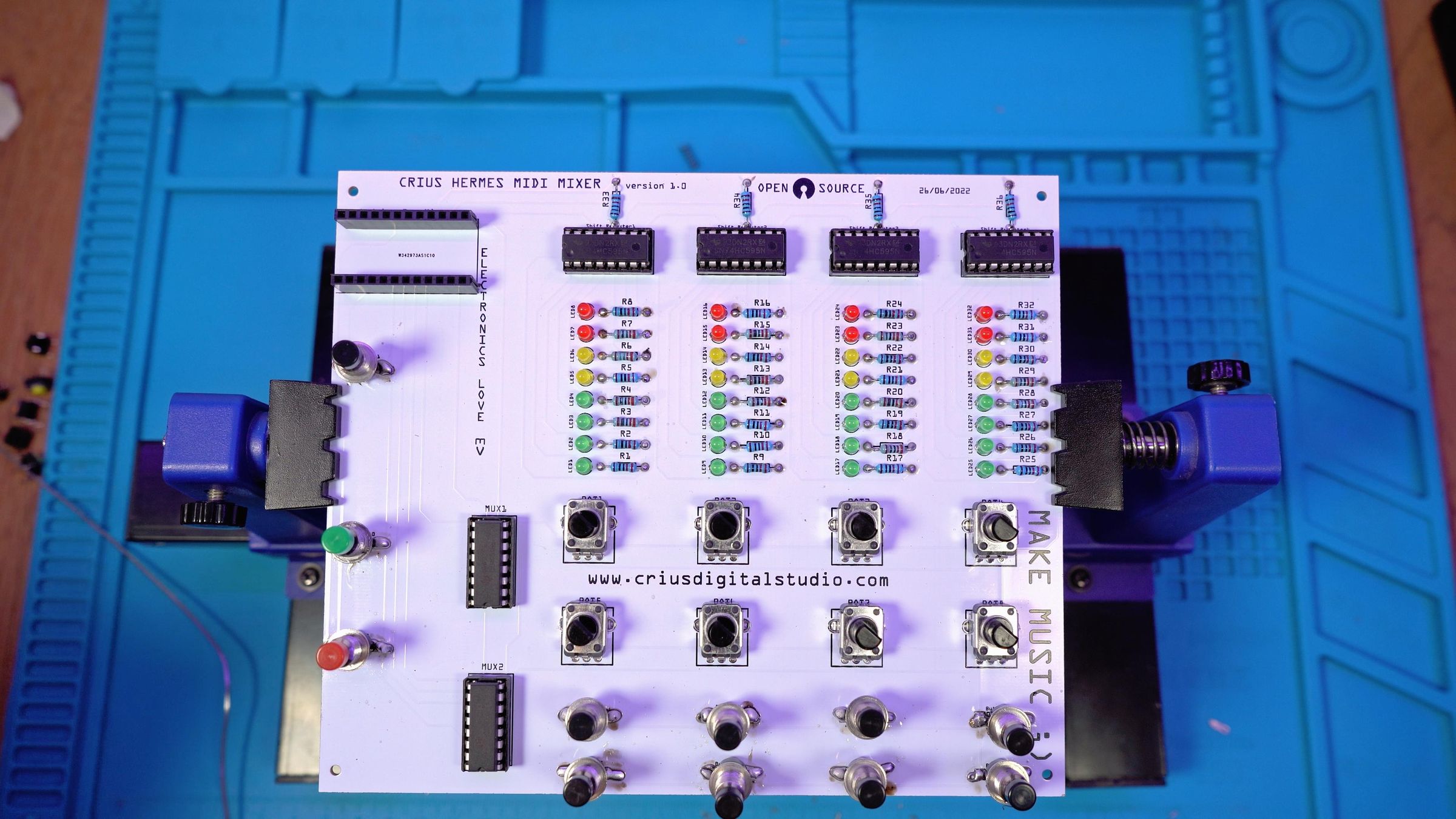 DIY Arduino MIDI Mixer "Crius HERMES V1.0" : 15 Steps (with Pictures ...