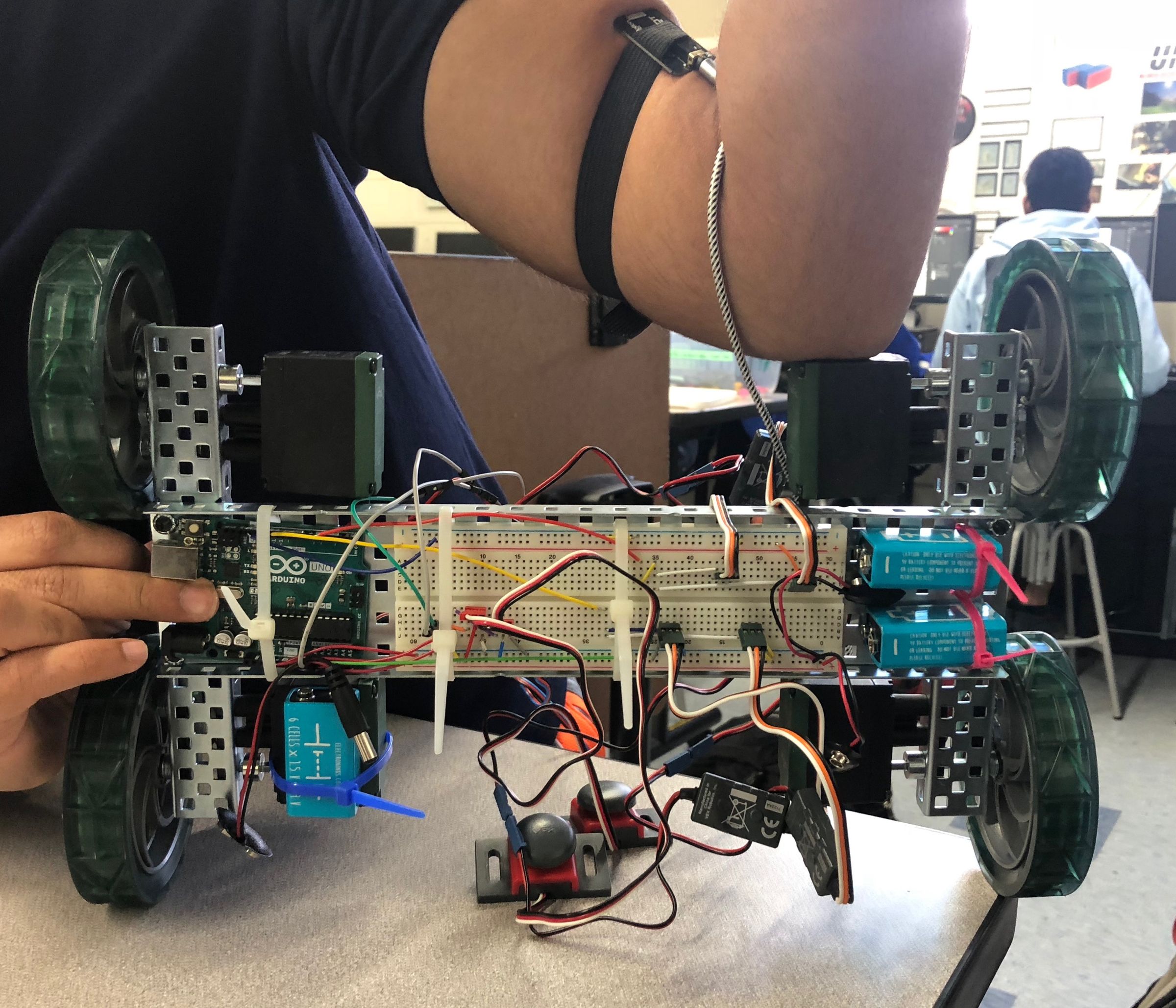 Flex Bot : 6 Steps - Instructables