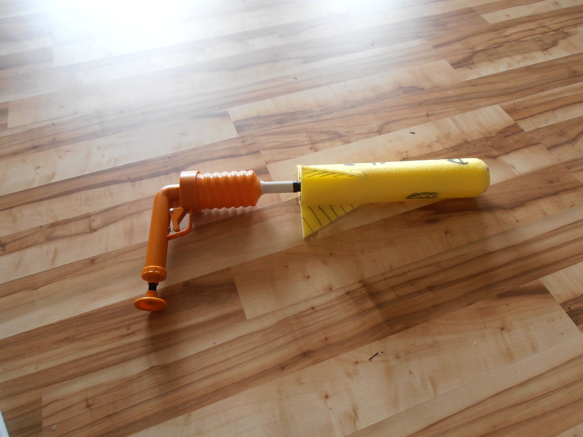 Foam Rocket With Launcher : 7 Steps - Instructables