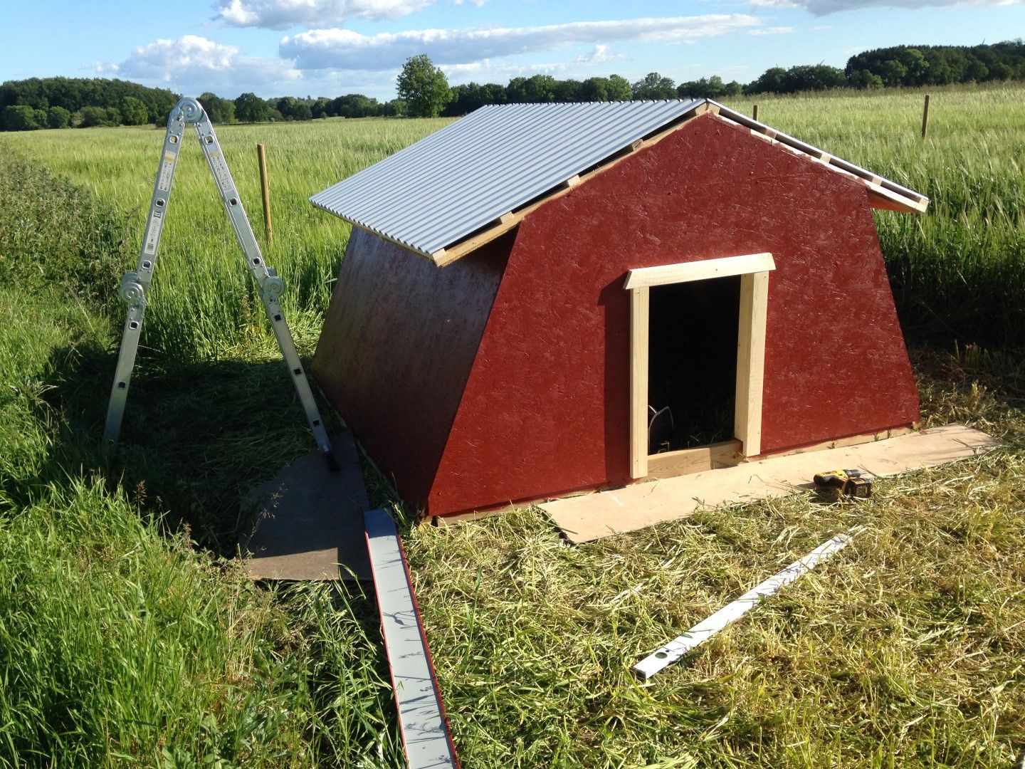 Pig Hut : 7 Steps (with Pictures) - Instructables
