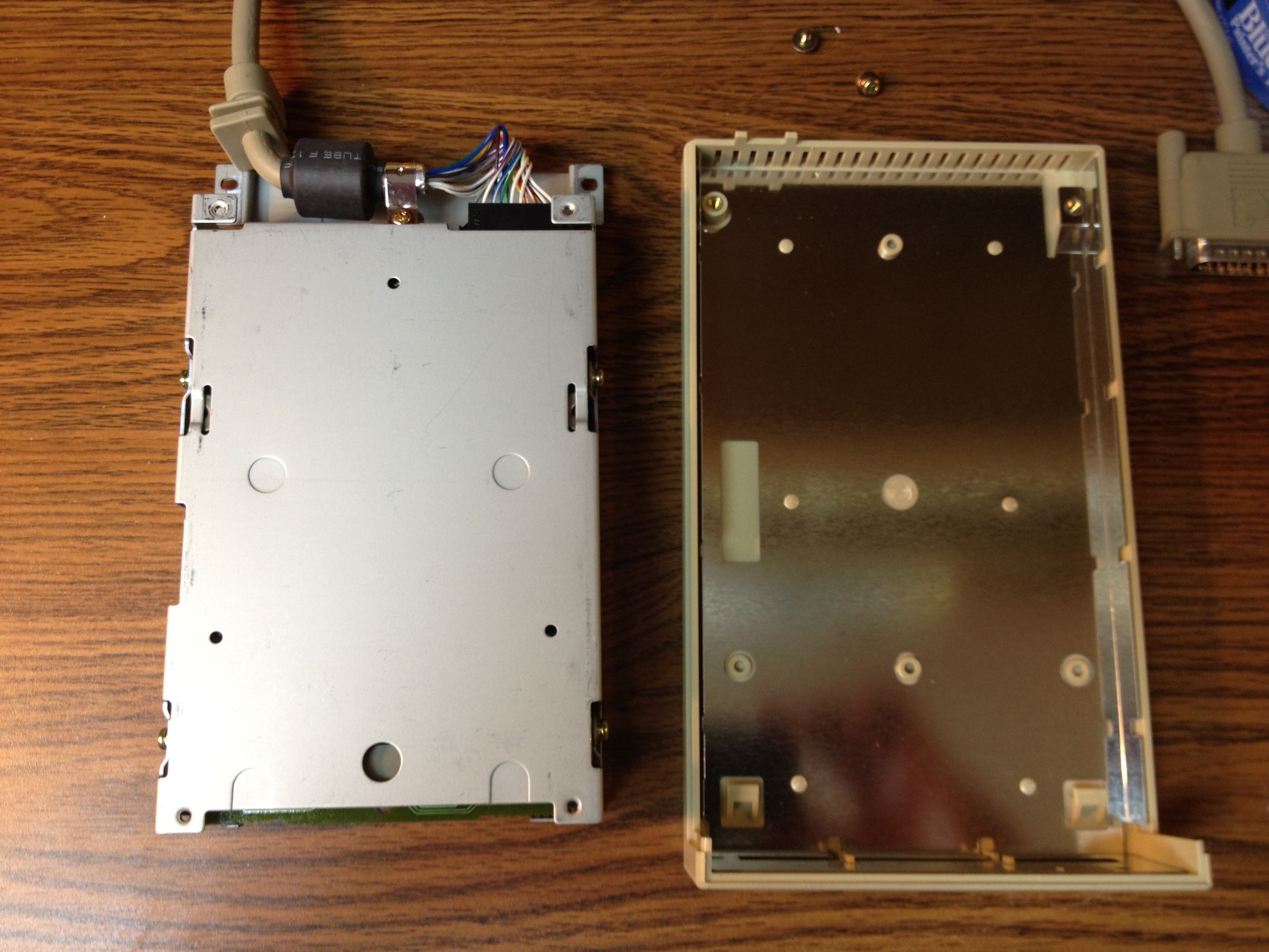 Retro Apple Disk Drive As HDD Enclosure : 18 Steps (with Pictures ...