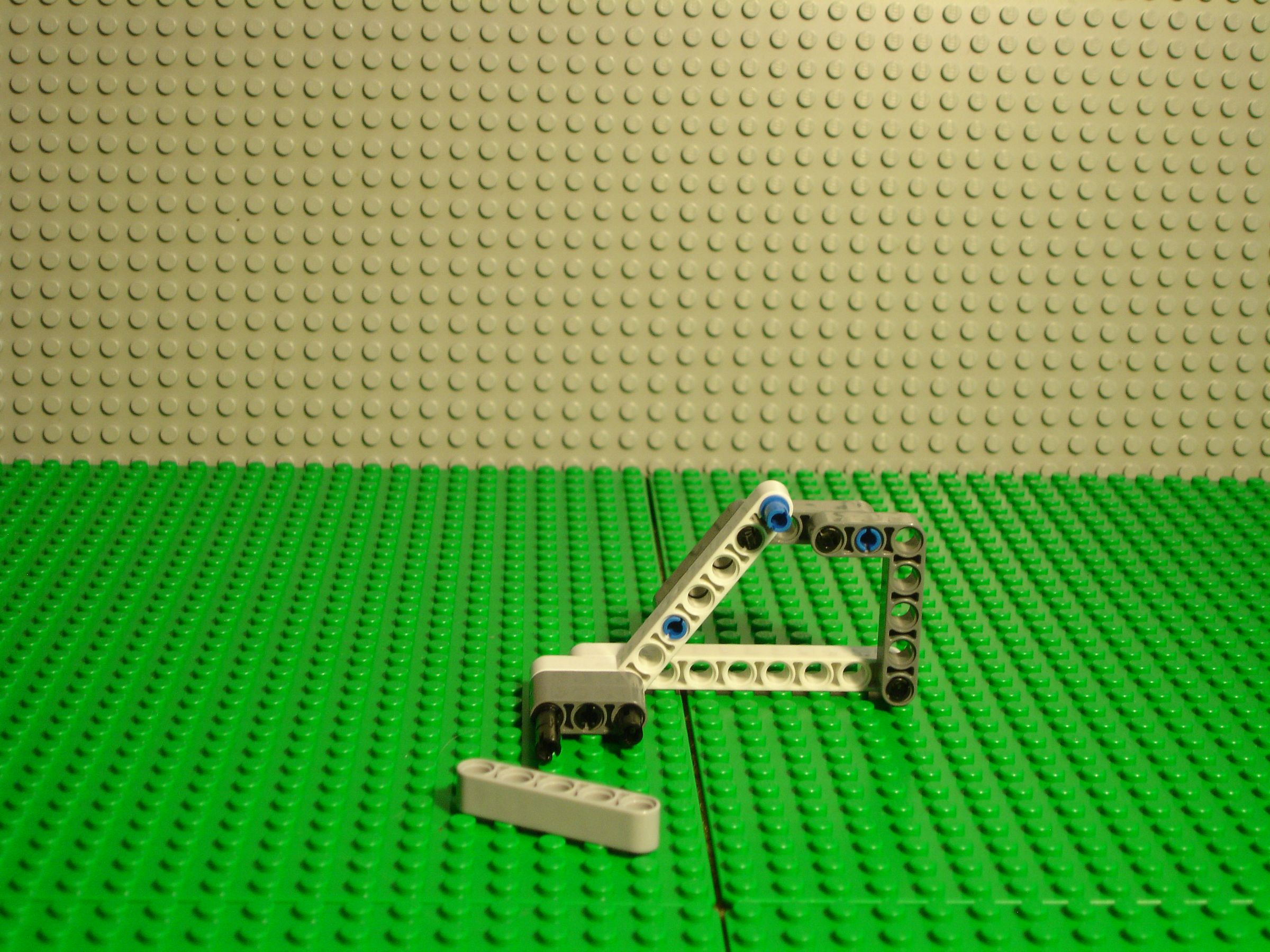 Build a Simple LEGO Starter Robot : 7 Steps - Instructables