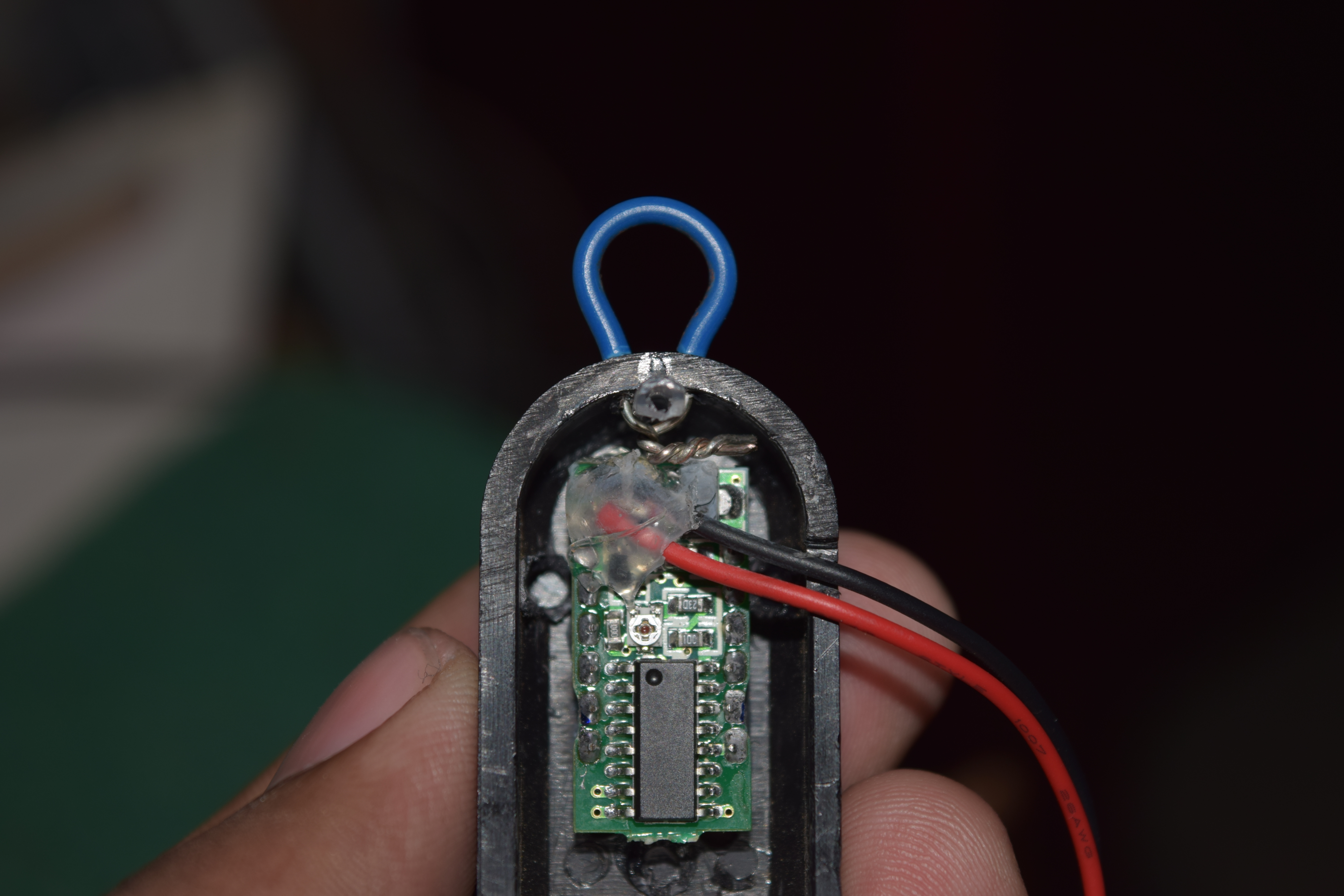 Keychain Voltmeter : 8 Steps (with Pictures) - Instructables