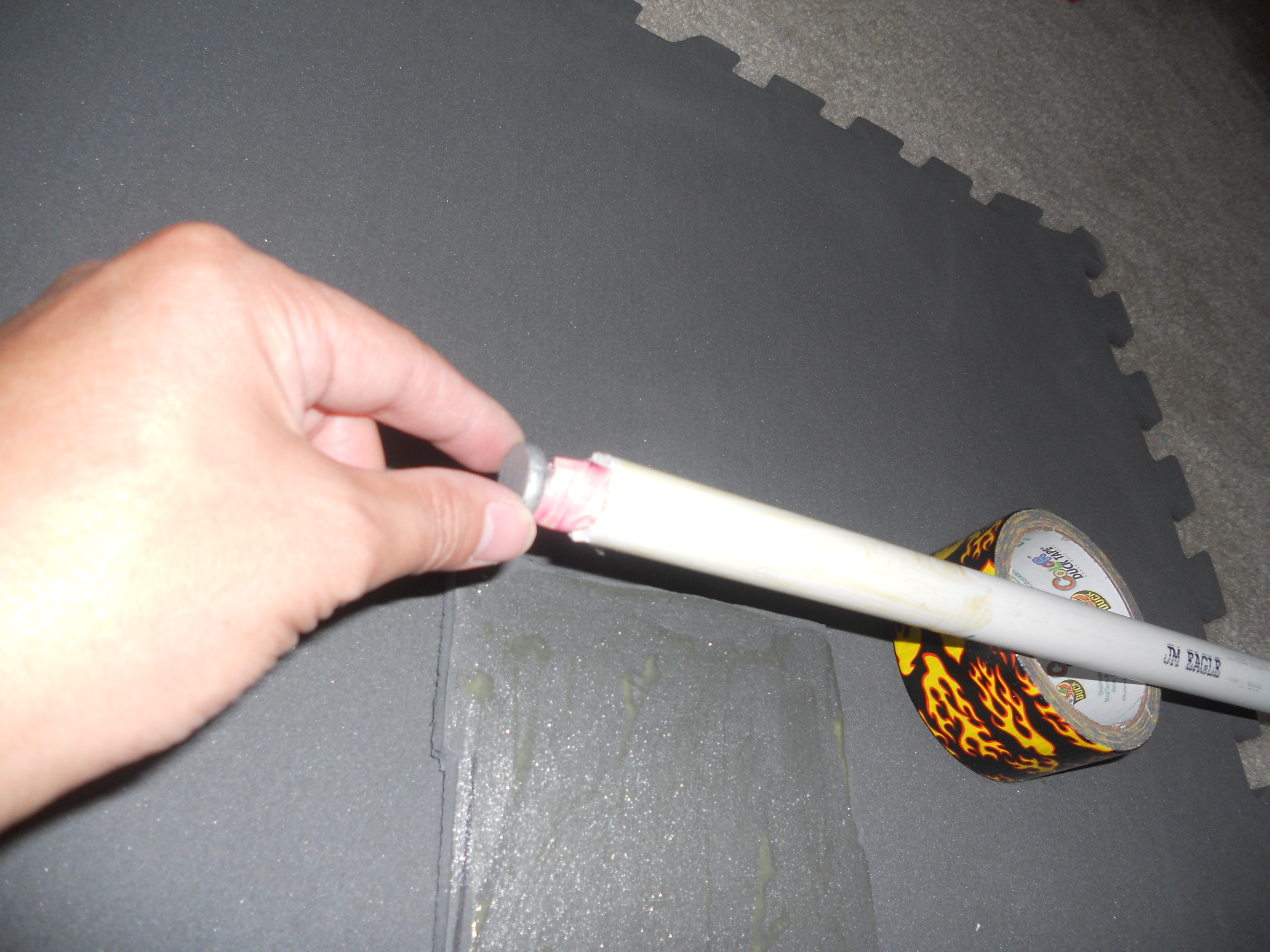 Practice Fire / Contact Staff - Cheap and Easy : 6 Steps - Instructables