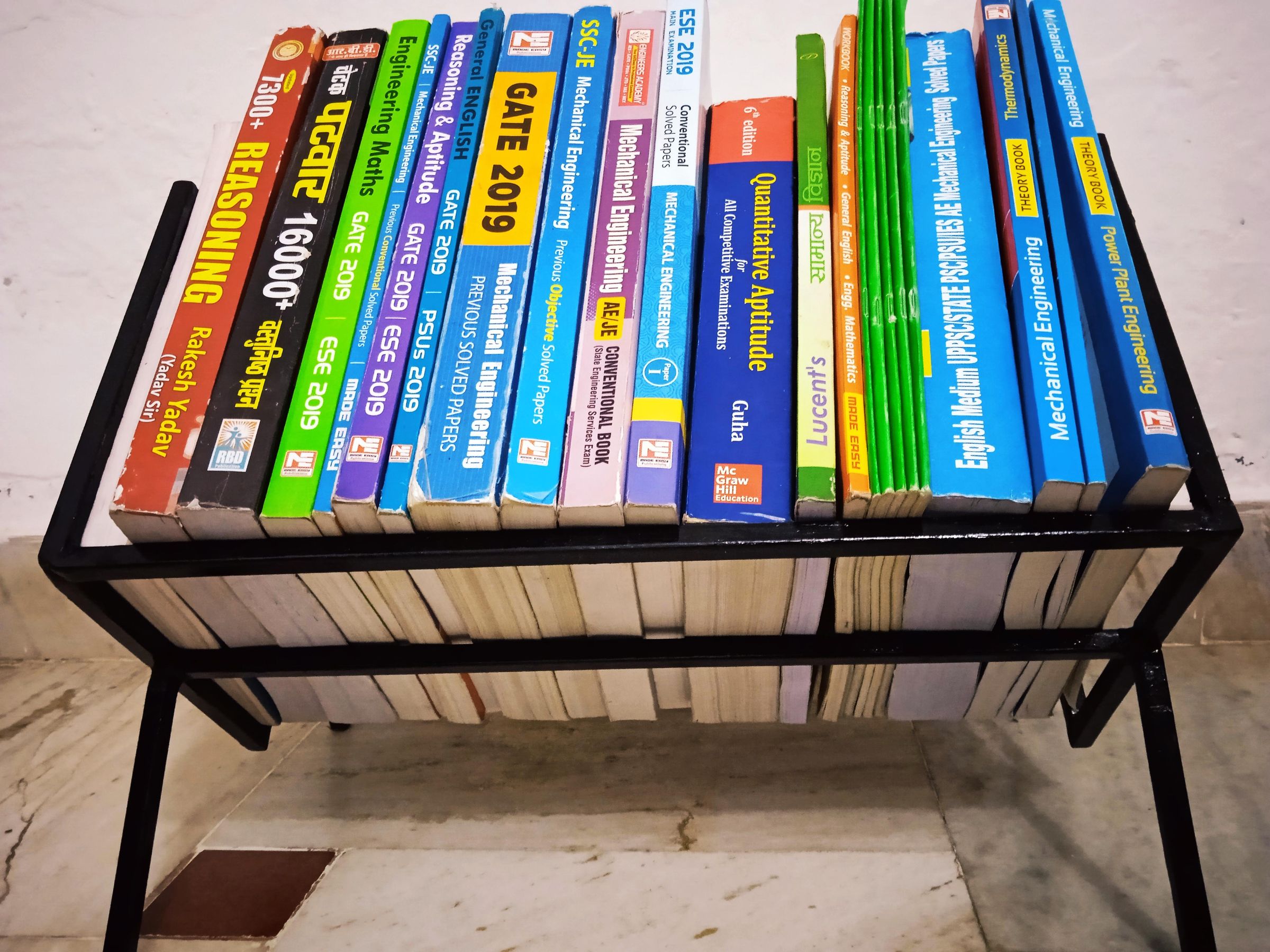 Portable Book Stand : 3 Steps - Instructables