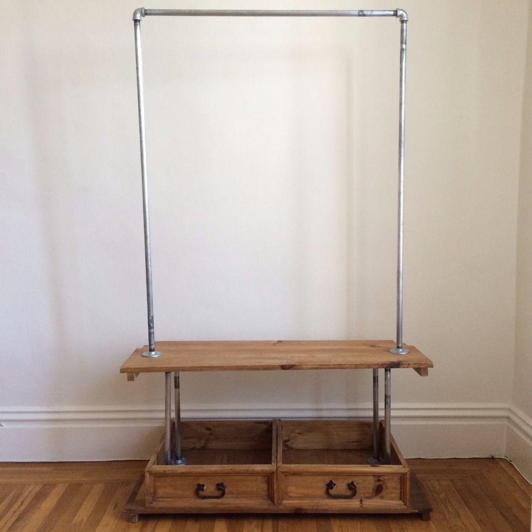 Custom Standing Closet : 4 Steps - Instructables
