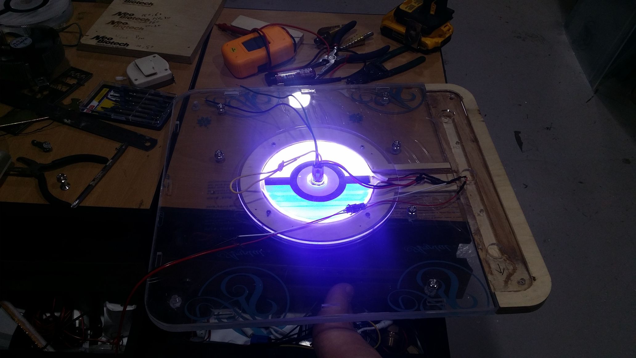 Pokémon PC Case / 포켓몬 피씨 케이스 : 5 Steps - Instructables