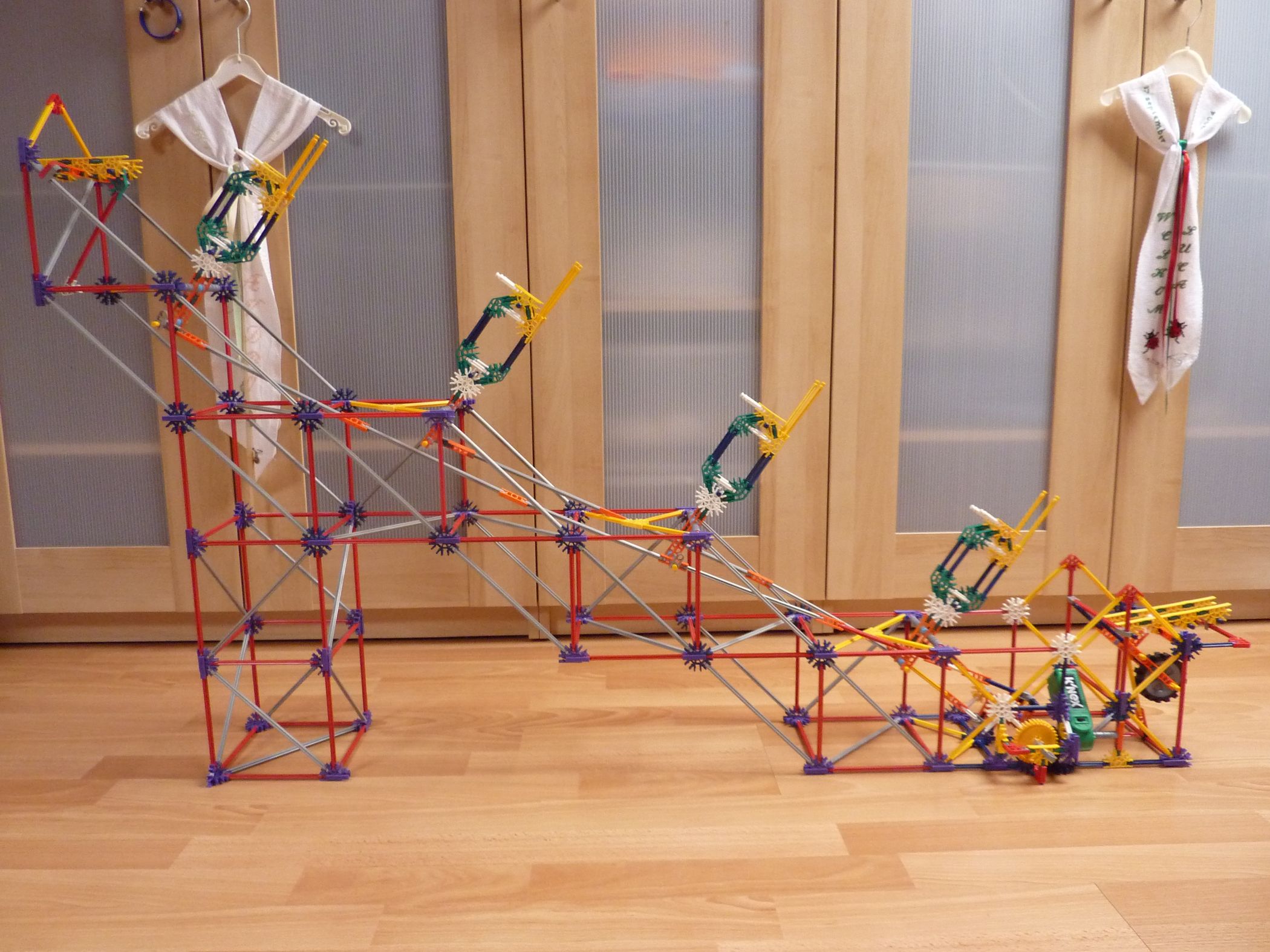 Connected Arm Lift, a Knex Ball Machine Lift : 8 Steps - Instructables