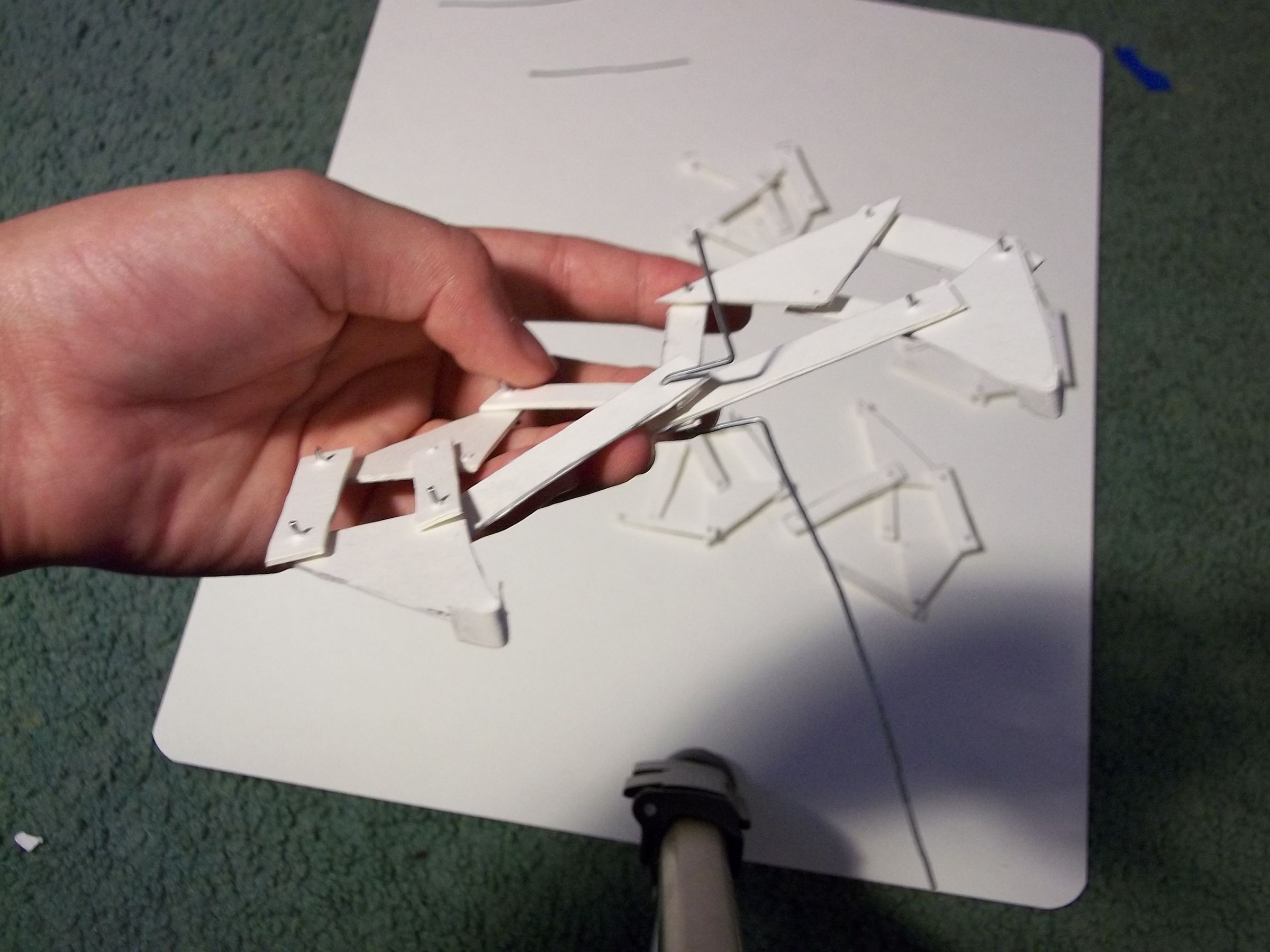 Paper Strandbeest Mk 2 : 8 Steps - Instructables