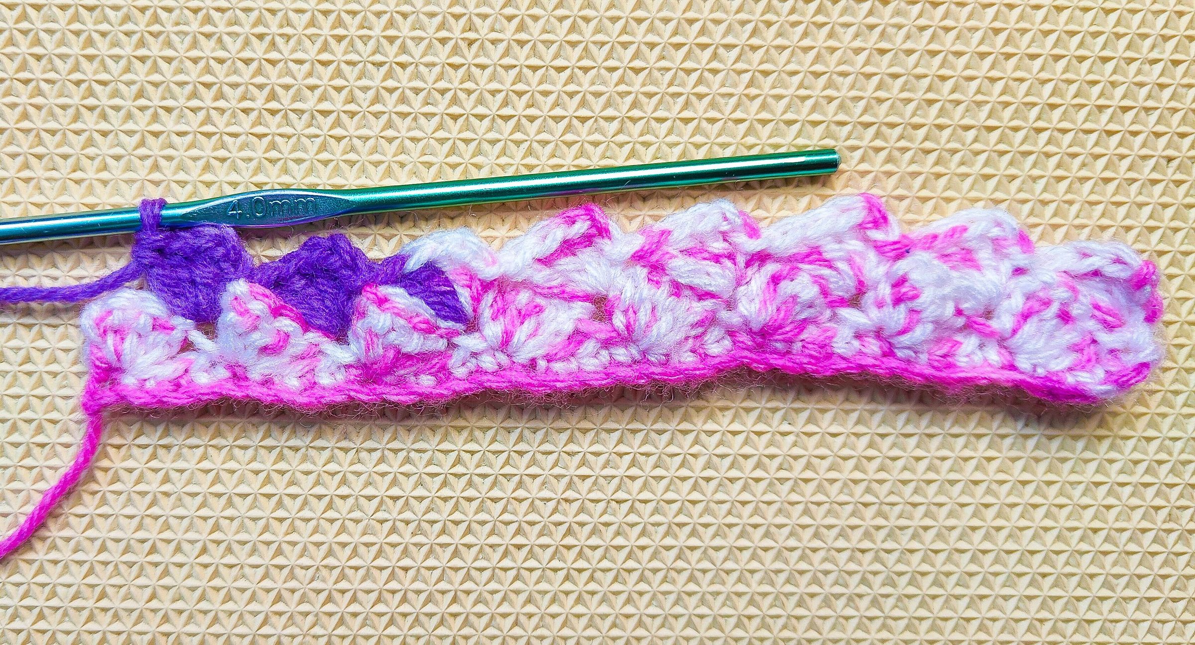 Easiest One Row Repeat Crochet Scarf Pattern : 6 Steps (with Pictures ...