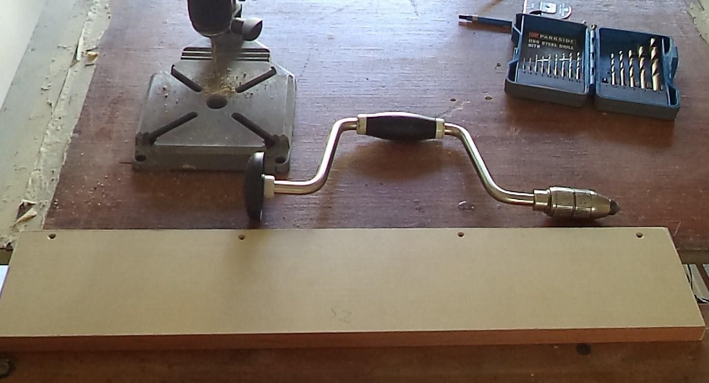Useful Table on Wheels : 4 Steps - Instructables