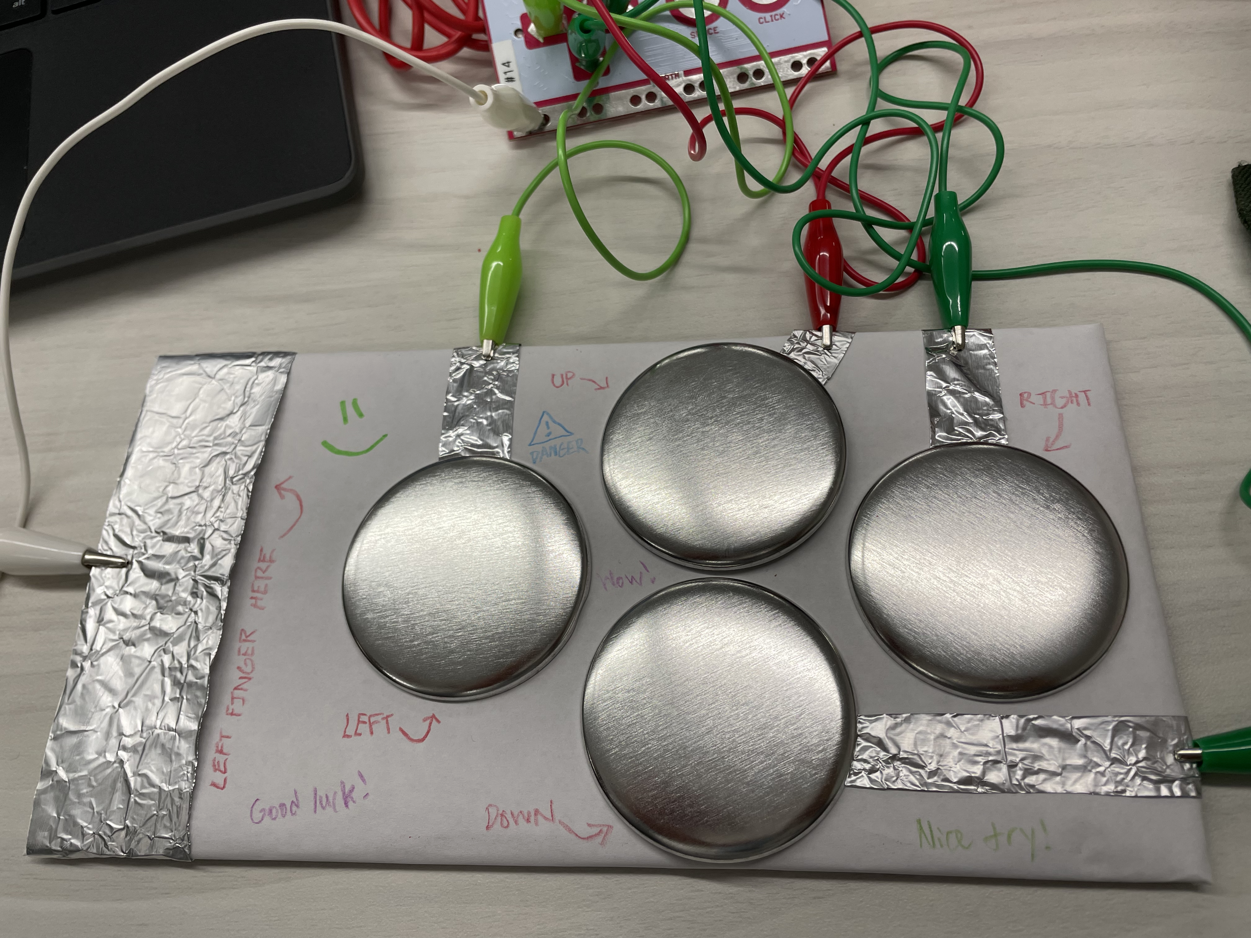 Easy Dodging Video Game With Makey Makey : 7 Steps - Instructables