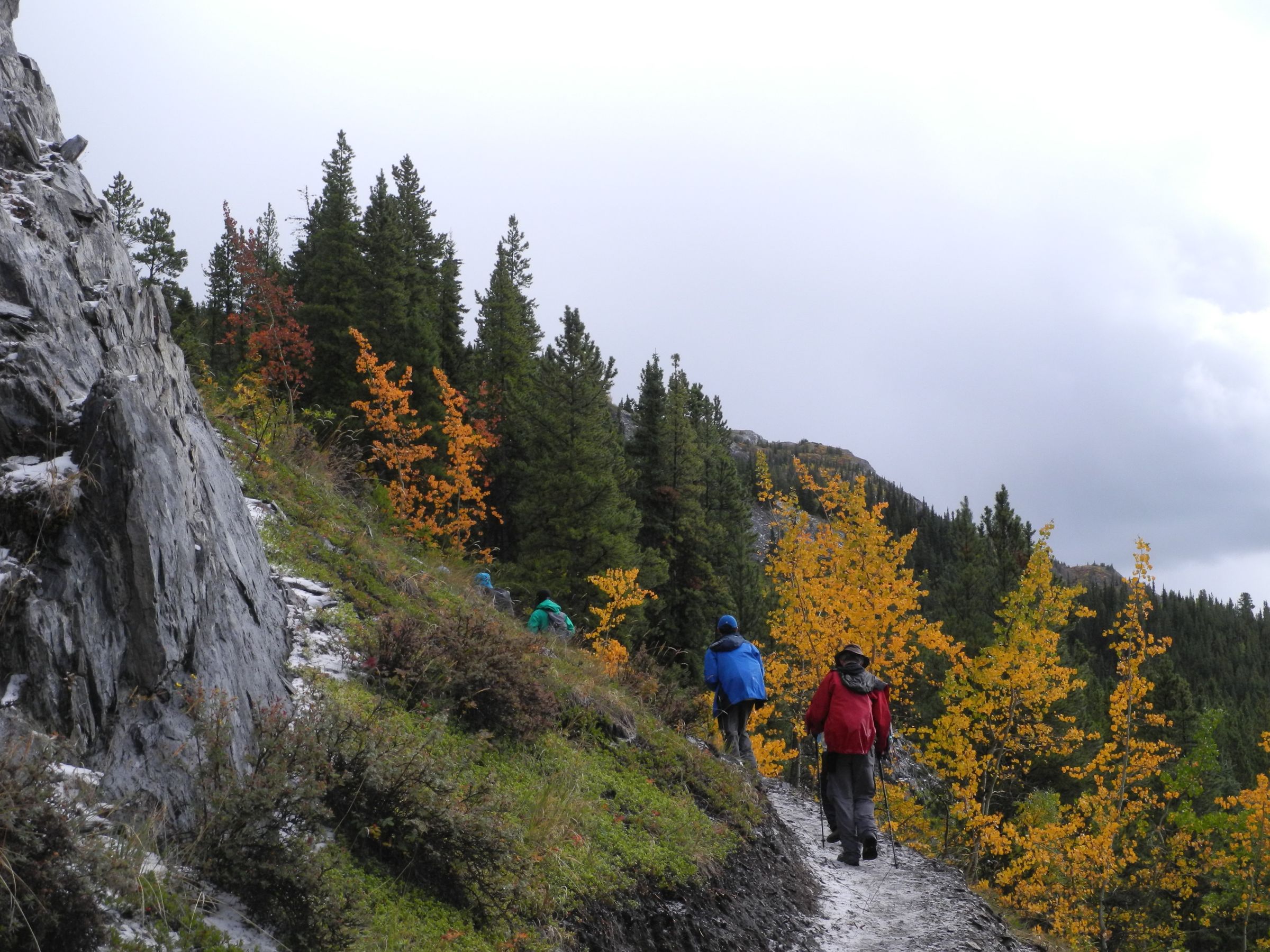 Hike Like a Pro With These 6 Tips : 7 Steps (with Pictures) - Instructables