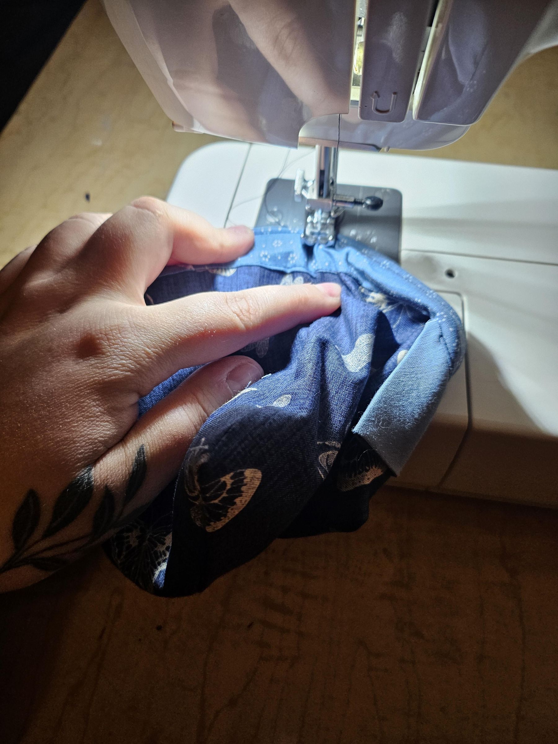 Snappy Pouch Made With Measuring Tape : 11 Steps (with Pictures ...