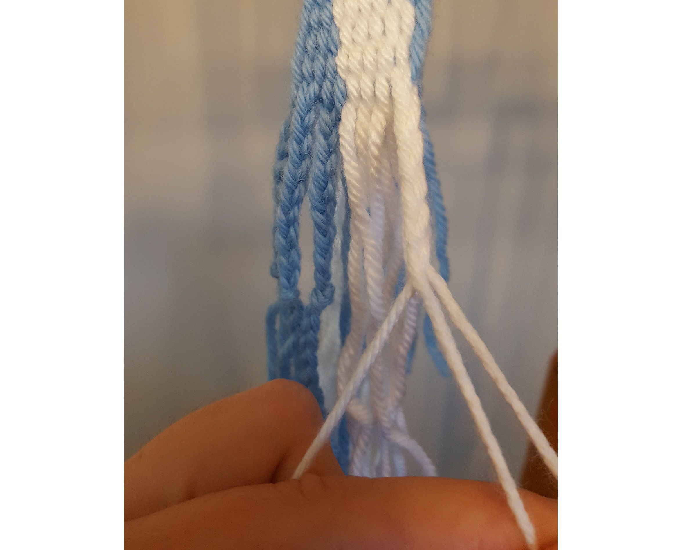 How to Fingerweave Something : 17 Steps (with Pictures) - Instructables