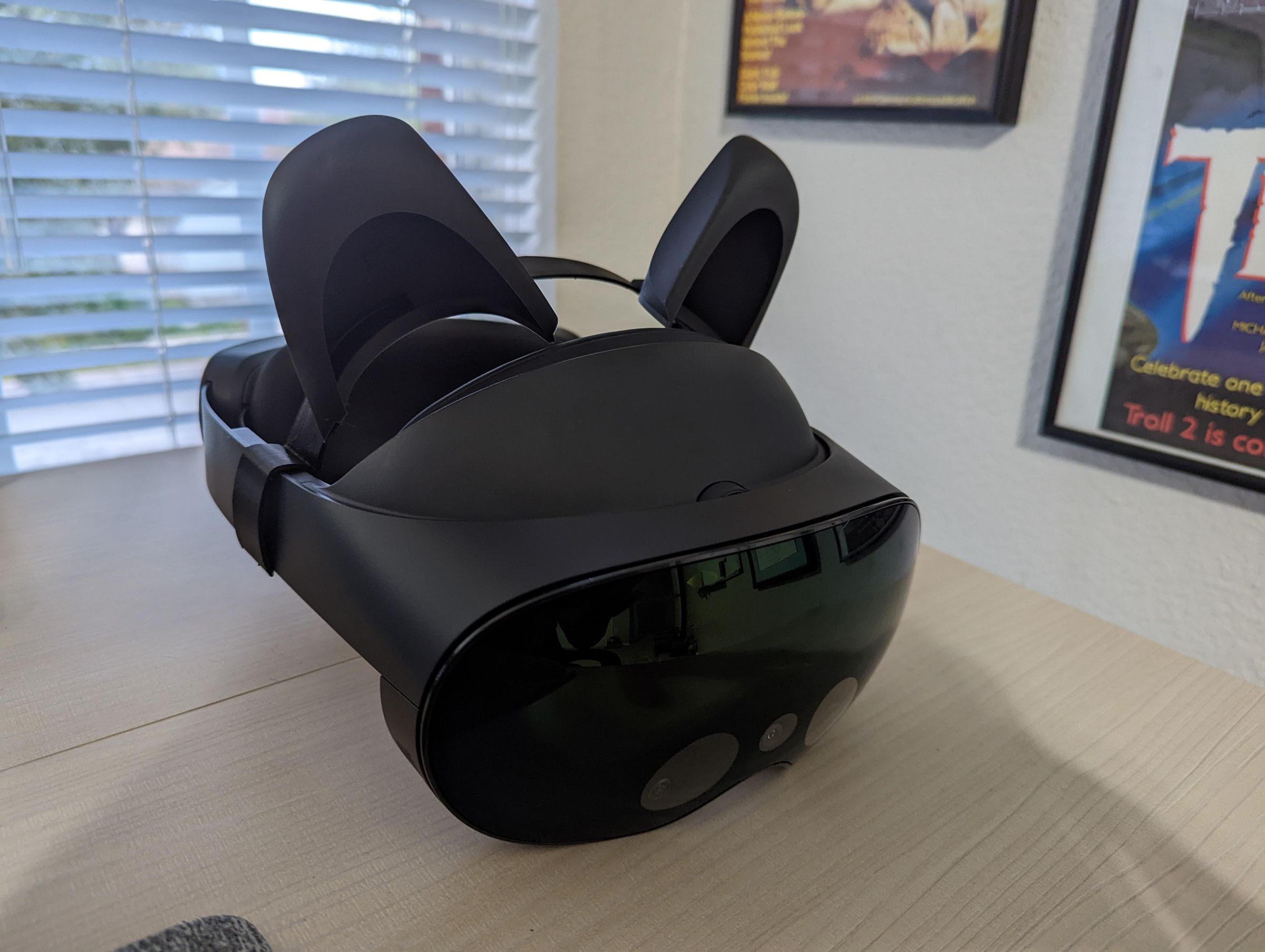 Meta Quest Pro Ears (Use for the Partial Light Blockers) : 4 Steps ...