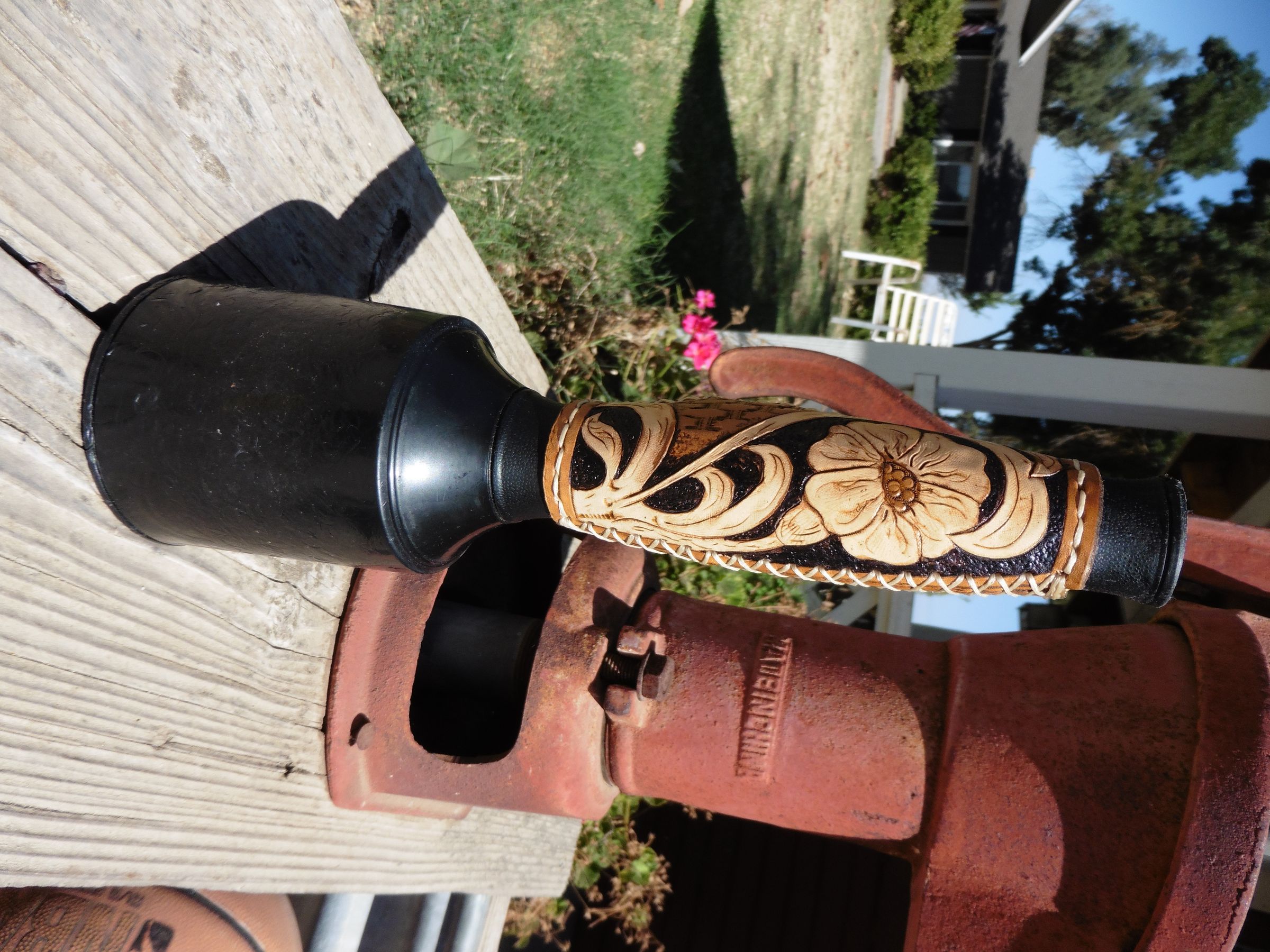 Decorative Tooled Leather Maul Handle Wrap : 5 Steps (with Pictures ...