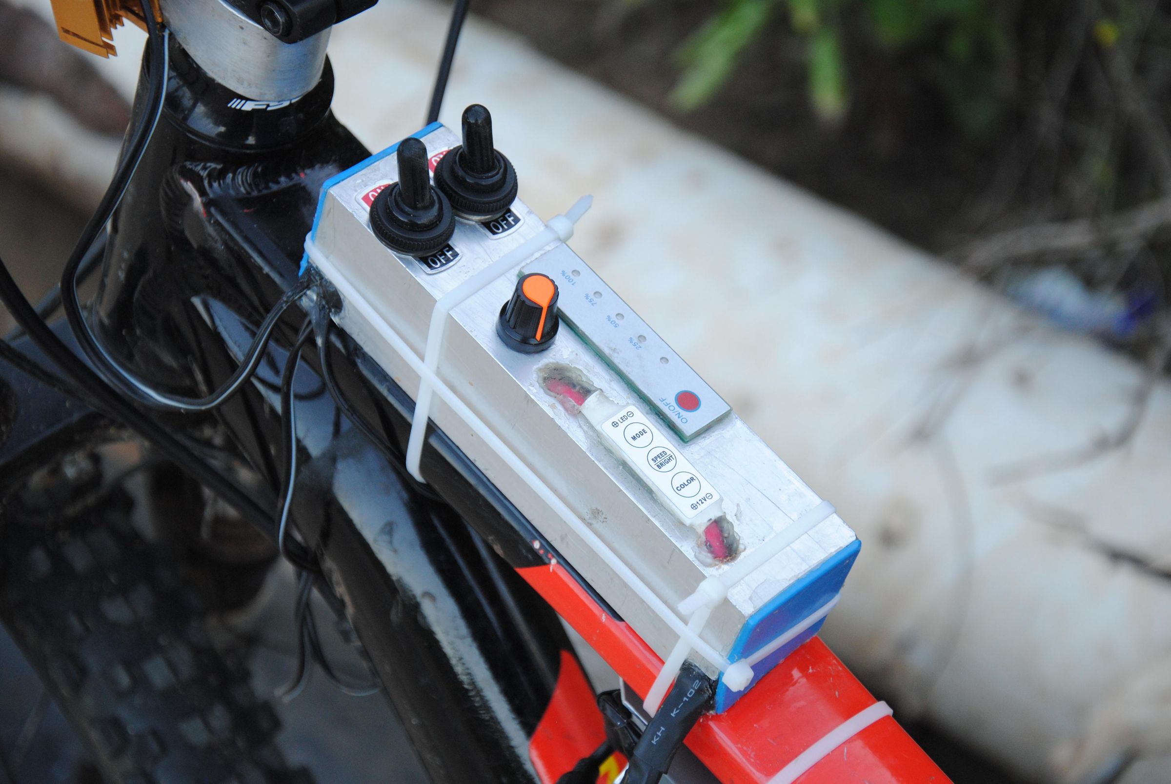 DIY Insanely Bright LED Bike Light With LED Strip Lighting (on a Budget ...