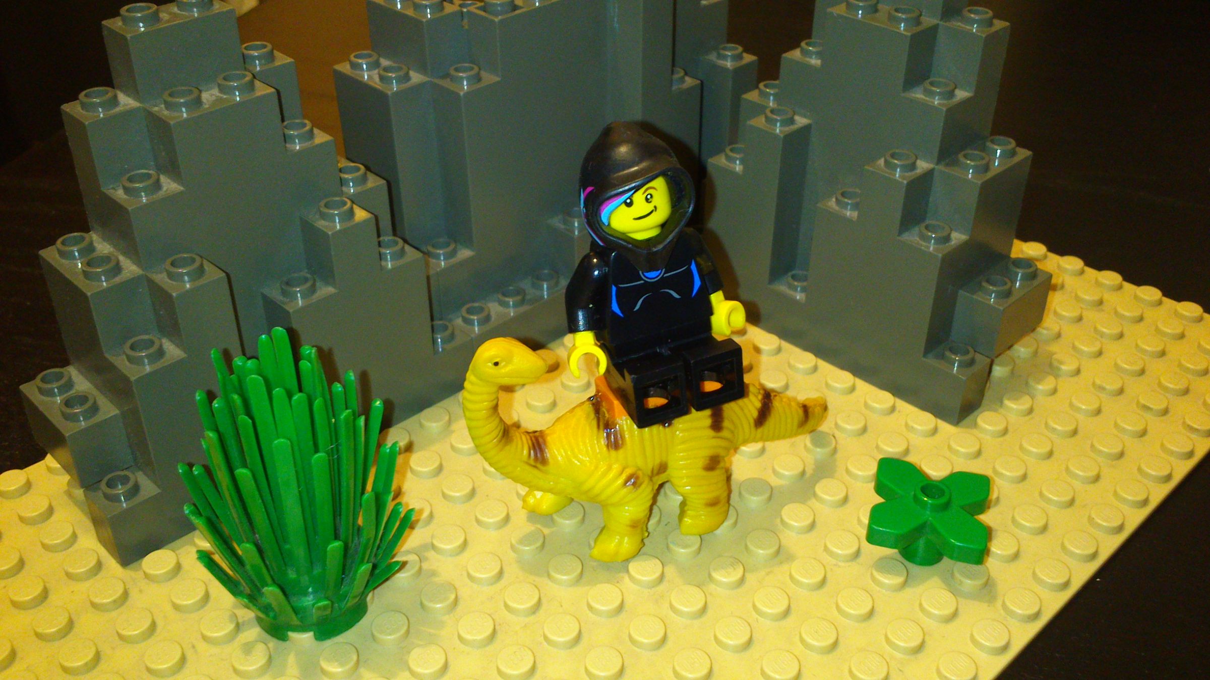 Legosaurus : 4 Steps (with Pictures) - Instructables