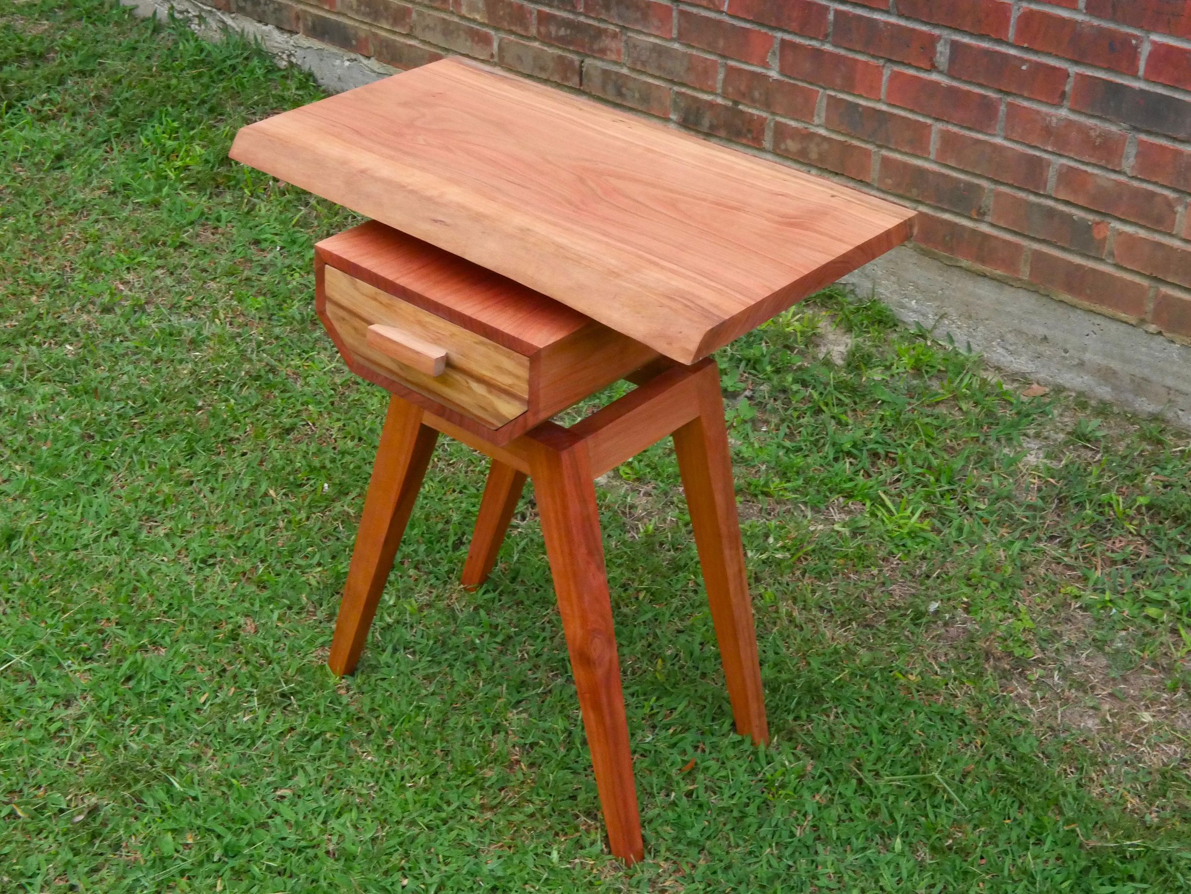 DIY End Table : 10 Steps (with Pictures) - Instructables