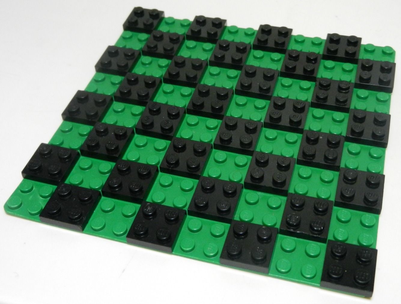 LEGO Mini Checkers Game : 4 Steps (with Pictures) - Instructables