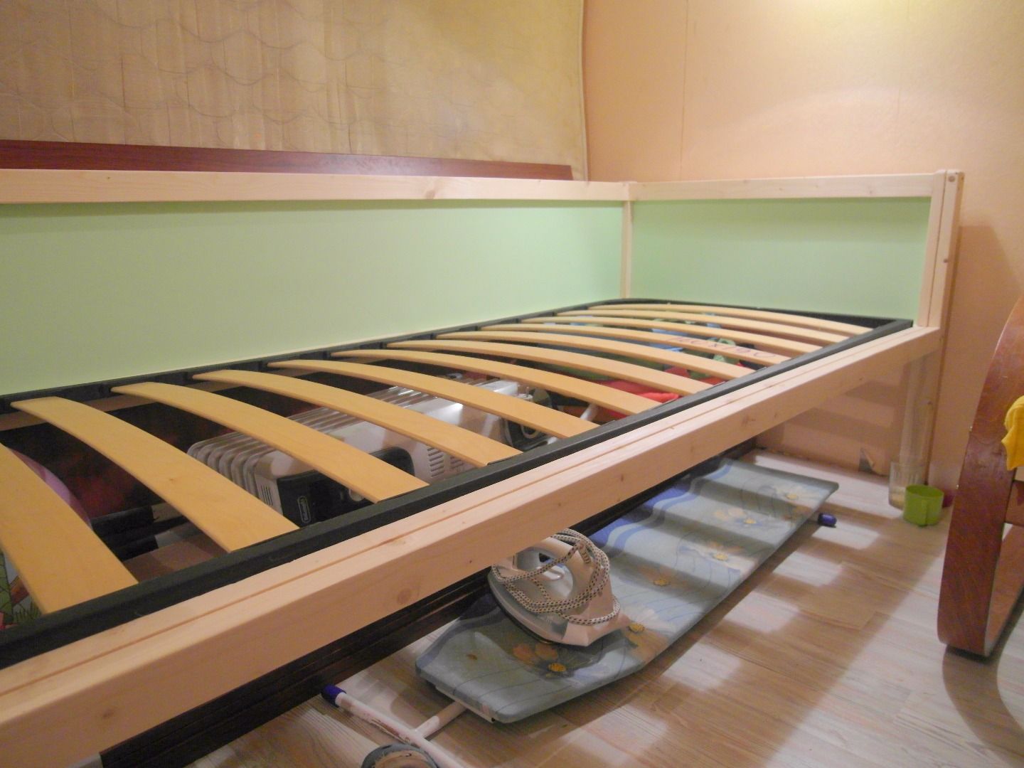 Cot (or Bed) : 6 Steps - Instructables